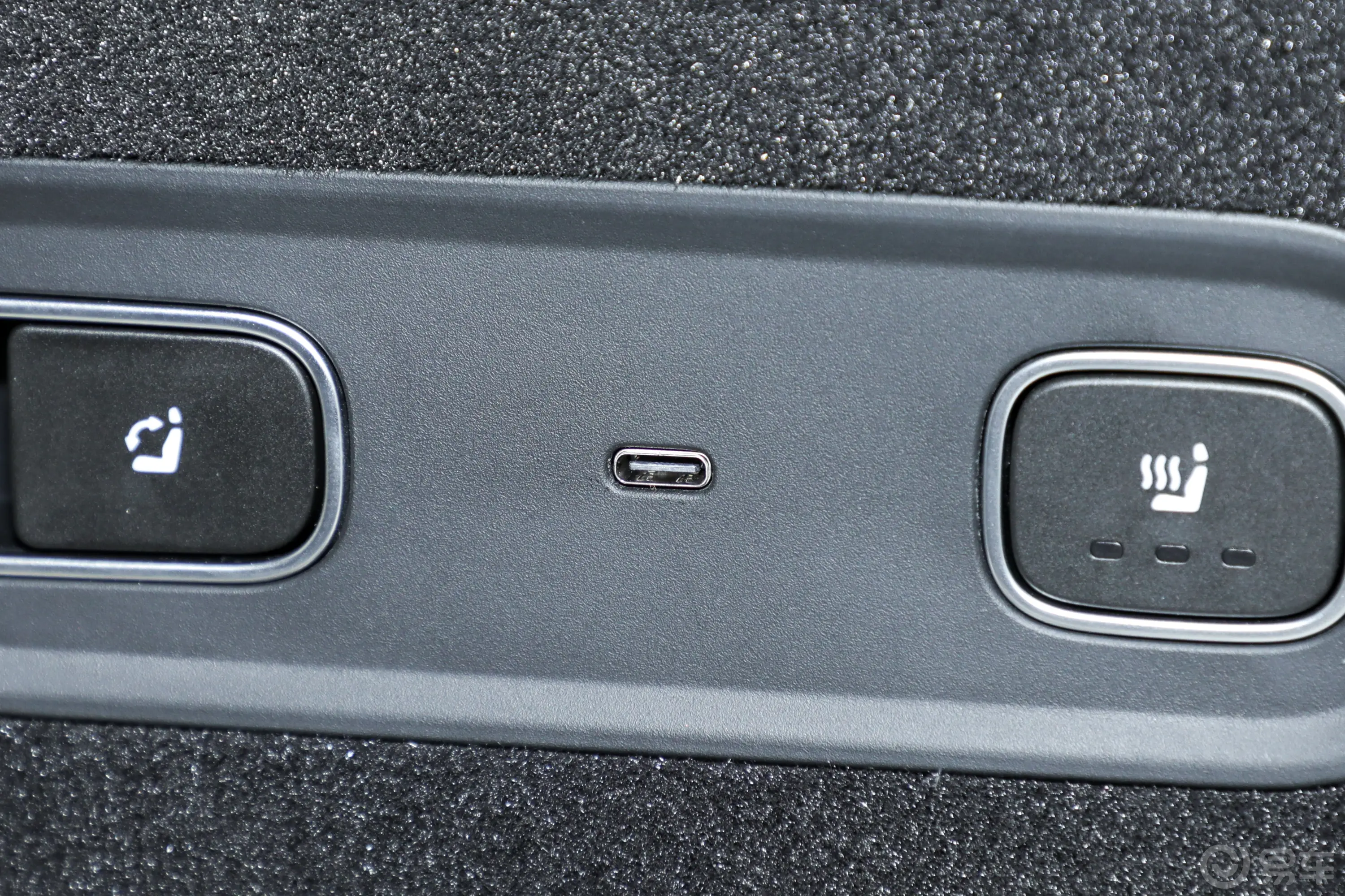 【理想L8L8 Pro后排功能图片-汽车图片大全】-易车