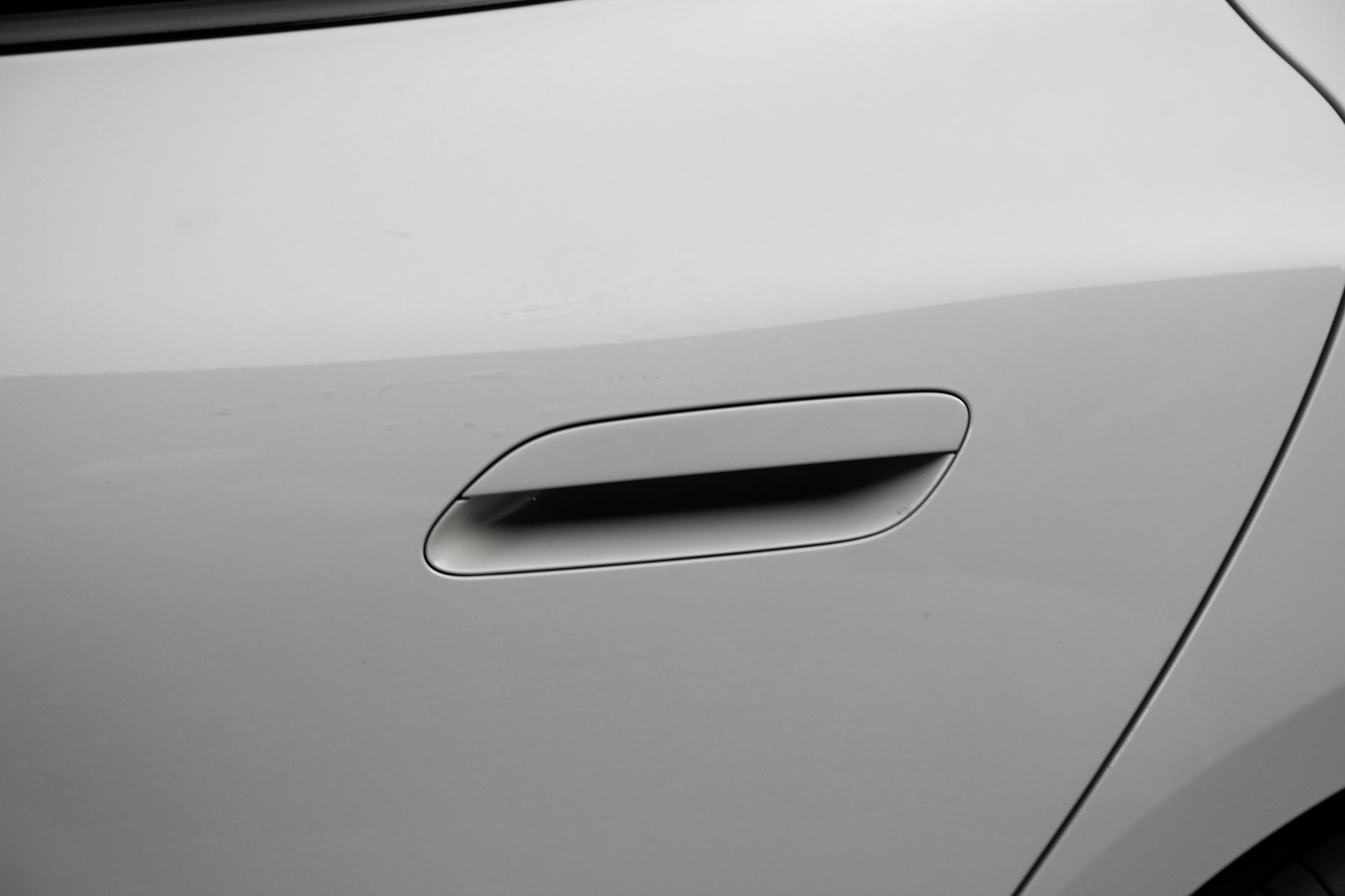 【小米SU7800km 四驱Max超长续航版驾驶员侧后门把手图片-汽车图片大全】-易车