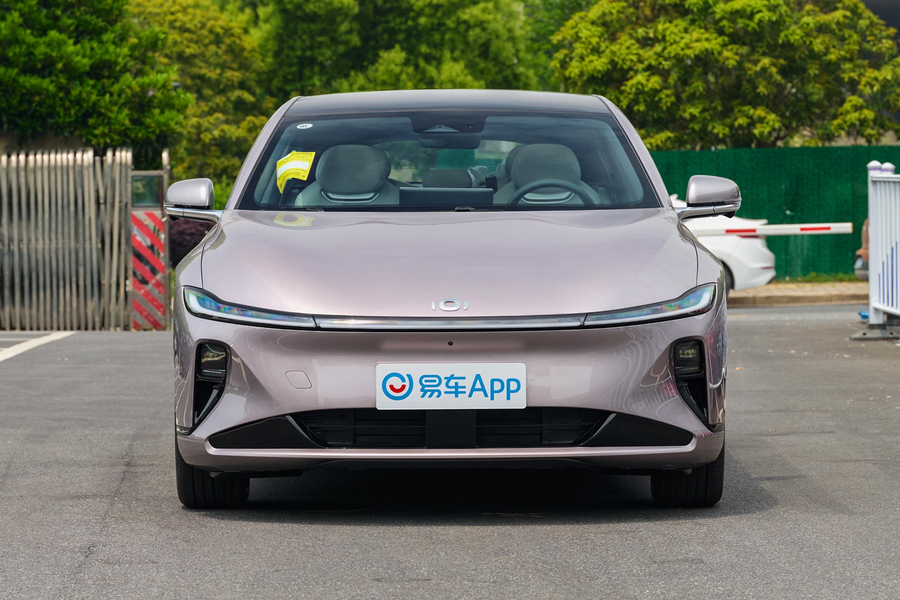 【长安启源A07纯电 真香版 515km 精英版 58.1kWh正前水平图片-汽车图片大全】-易车