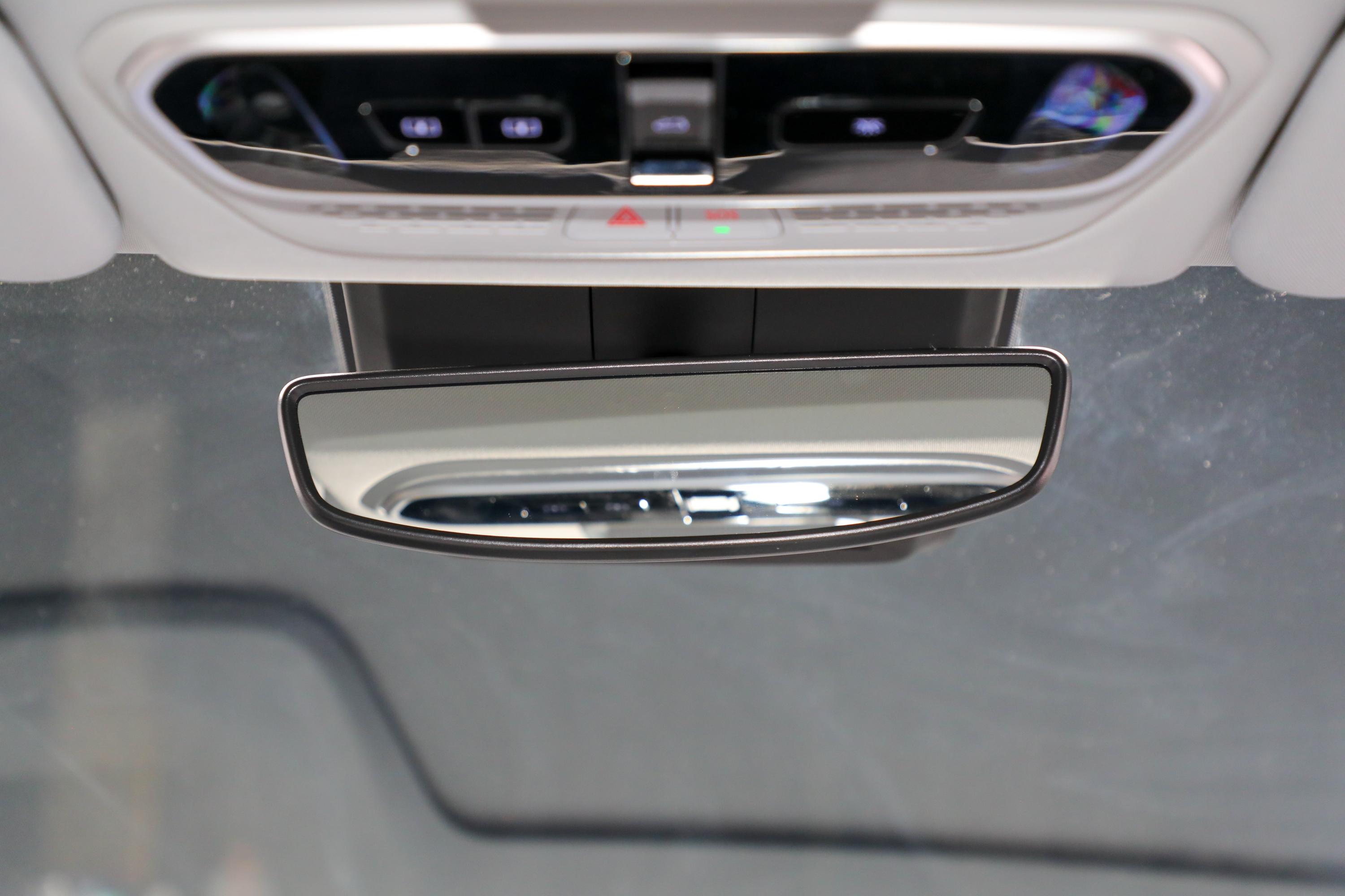 【大家7超混 1.5T 230km 超长续航旗舰版 7座内后视镜图片-汽车图片大全】-易车