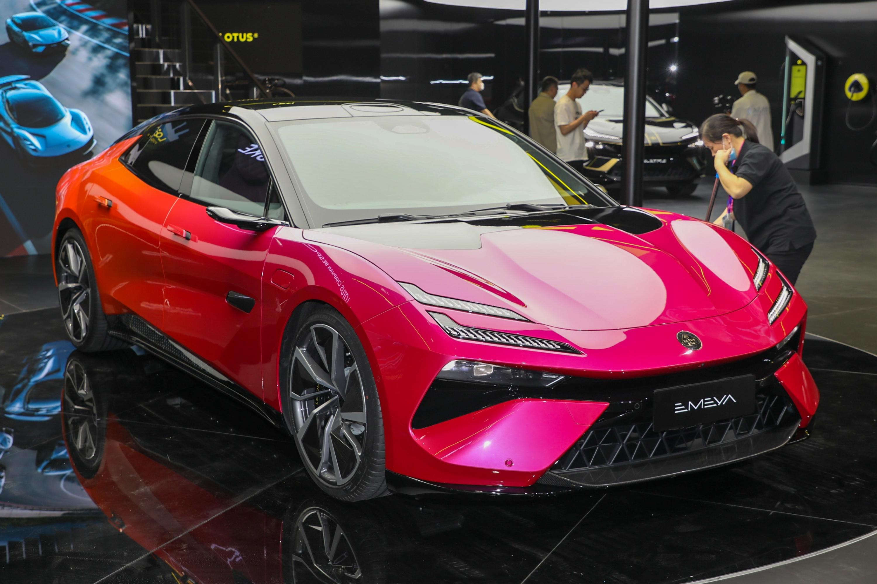 【EMEYA绽放高级定制限量版图片-汽车图片大全】-易车