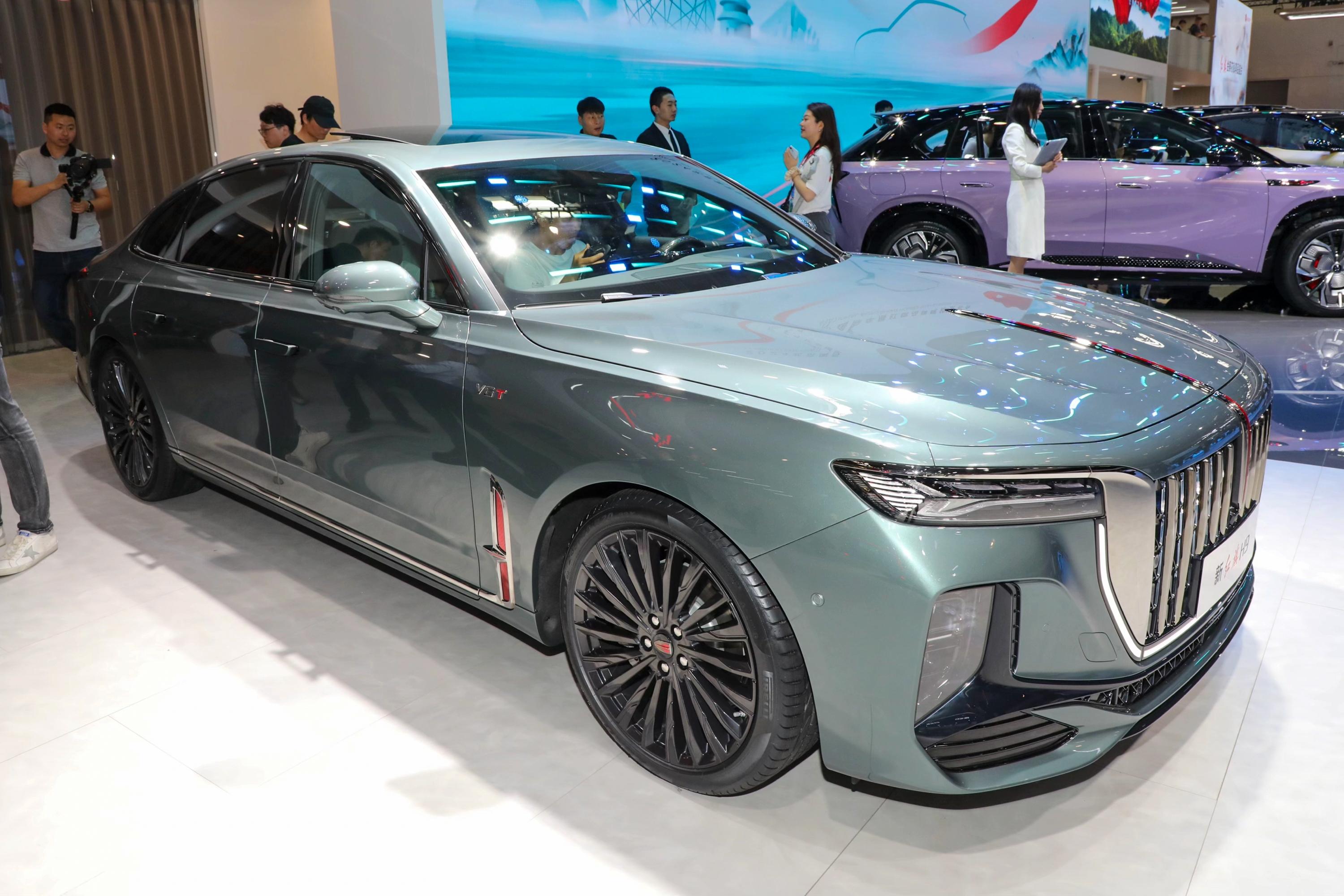 【红旗H93.0T 四驱旗领私享风尚版 4座图片-汽车图片大全】-易车