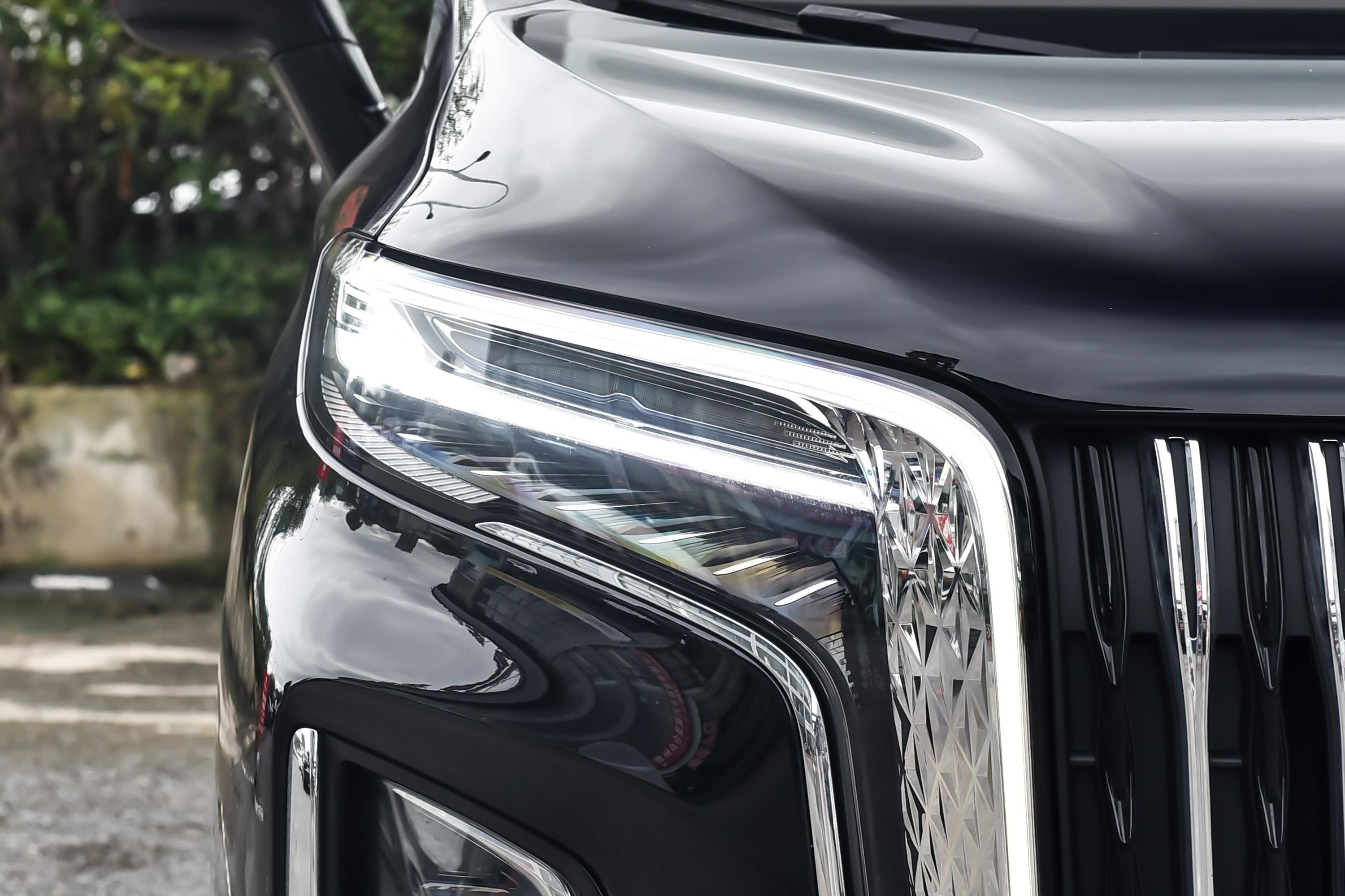 【红旗HQ92.0T 公务版外观灯组图片-汽车图片大全】-易车