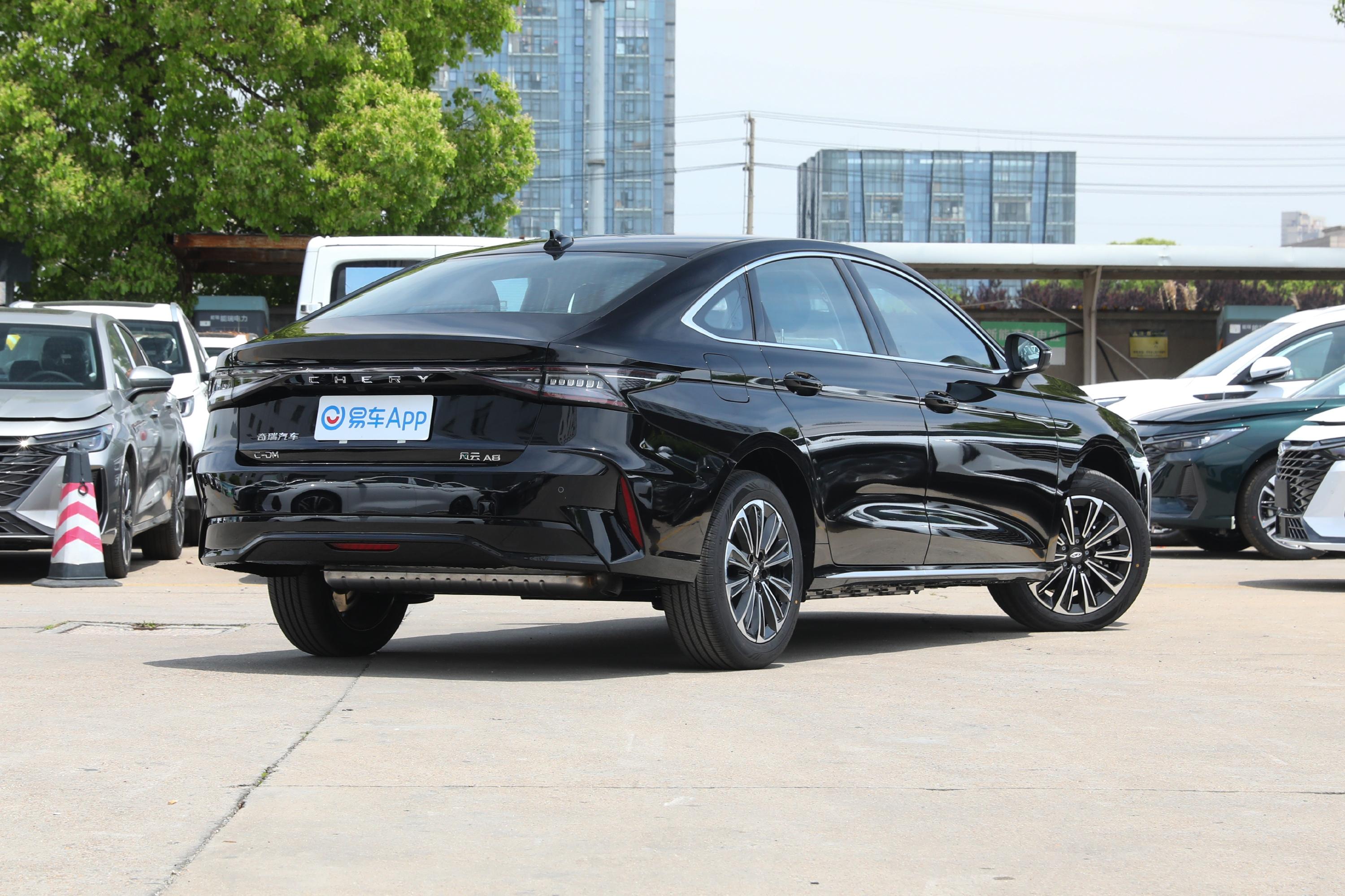 【风云A8远航版 1.5T 127km 标准型侧后45度车头向右水平图片-汽车图片大全】-易车