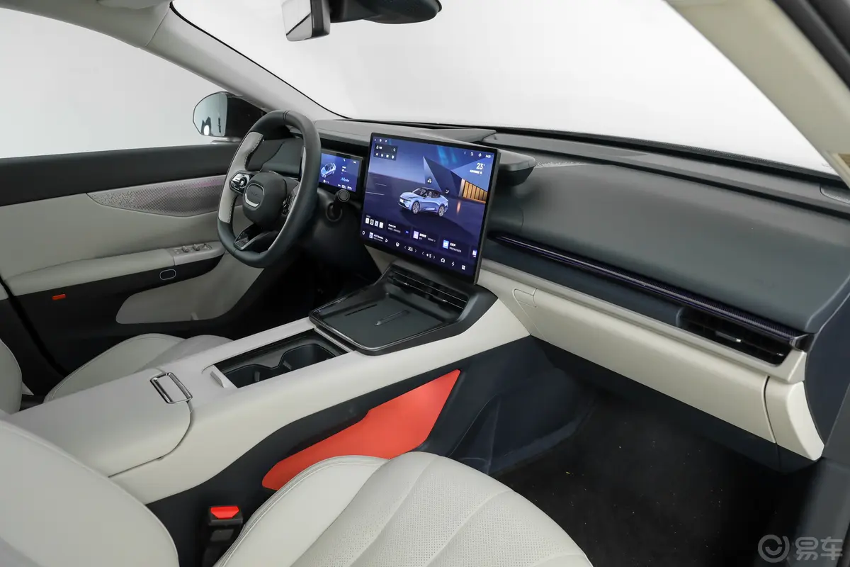【领克07 EM-PEM-P 1.5T 126km 长续航Ultra内饰全景副驾方向图片-汽车图片大全】-易车