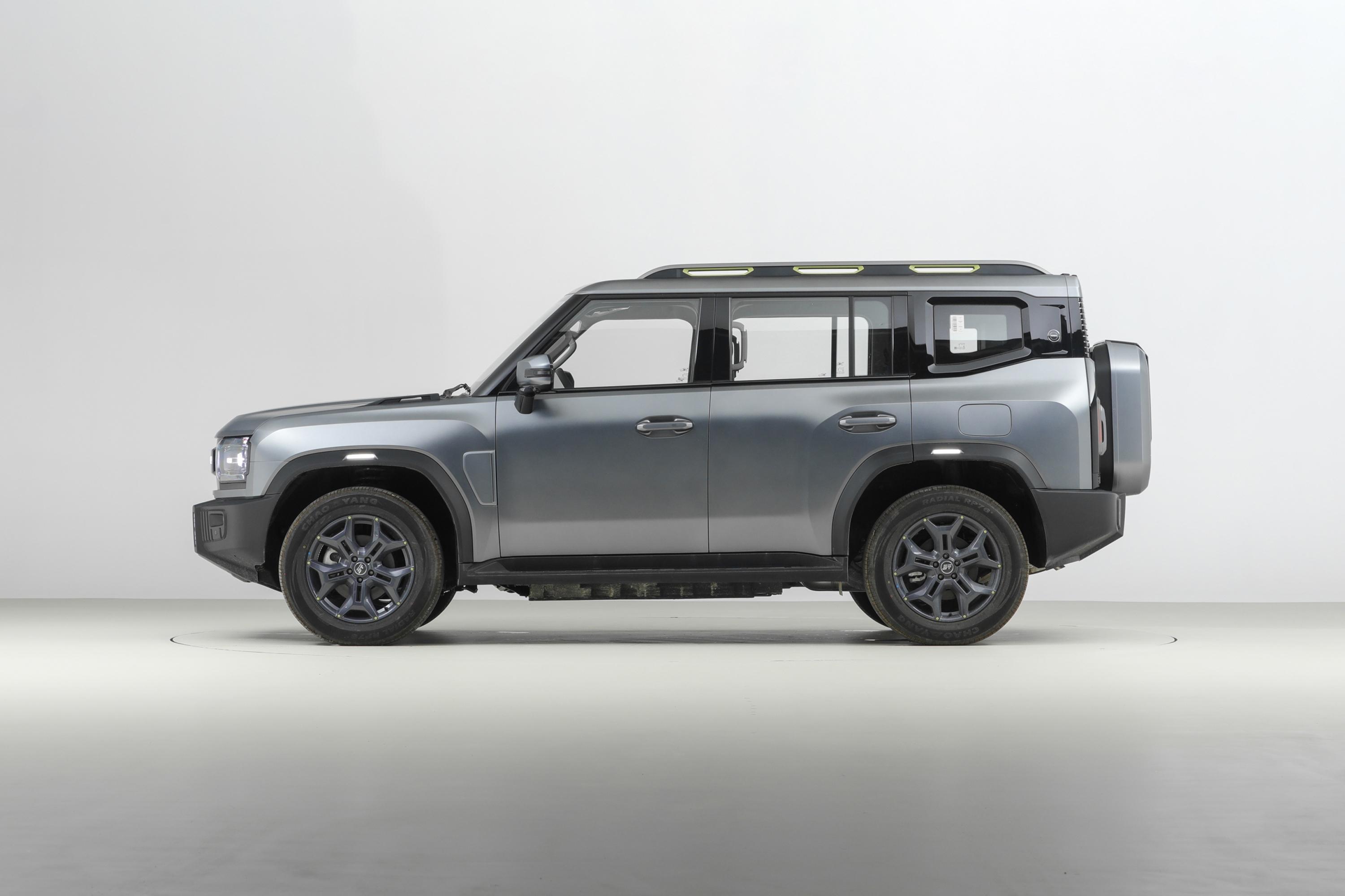 【山海T21.5T 129km 前驱林野版 5座正侧车头向左水平图片-汽车图片大全】-易车