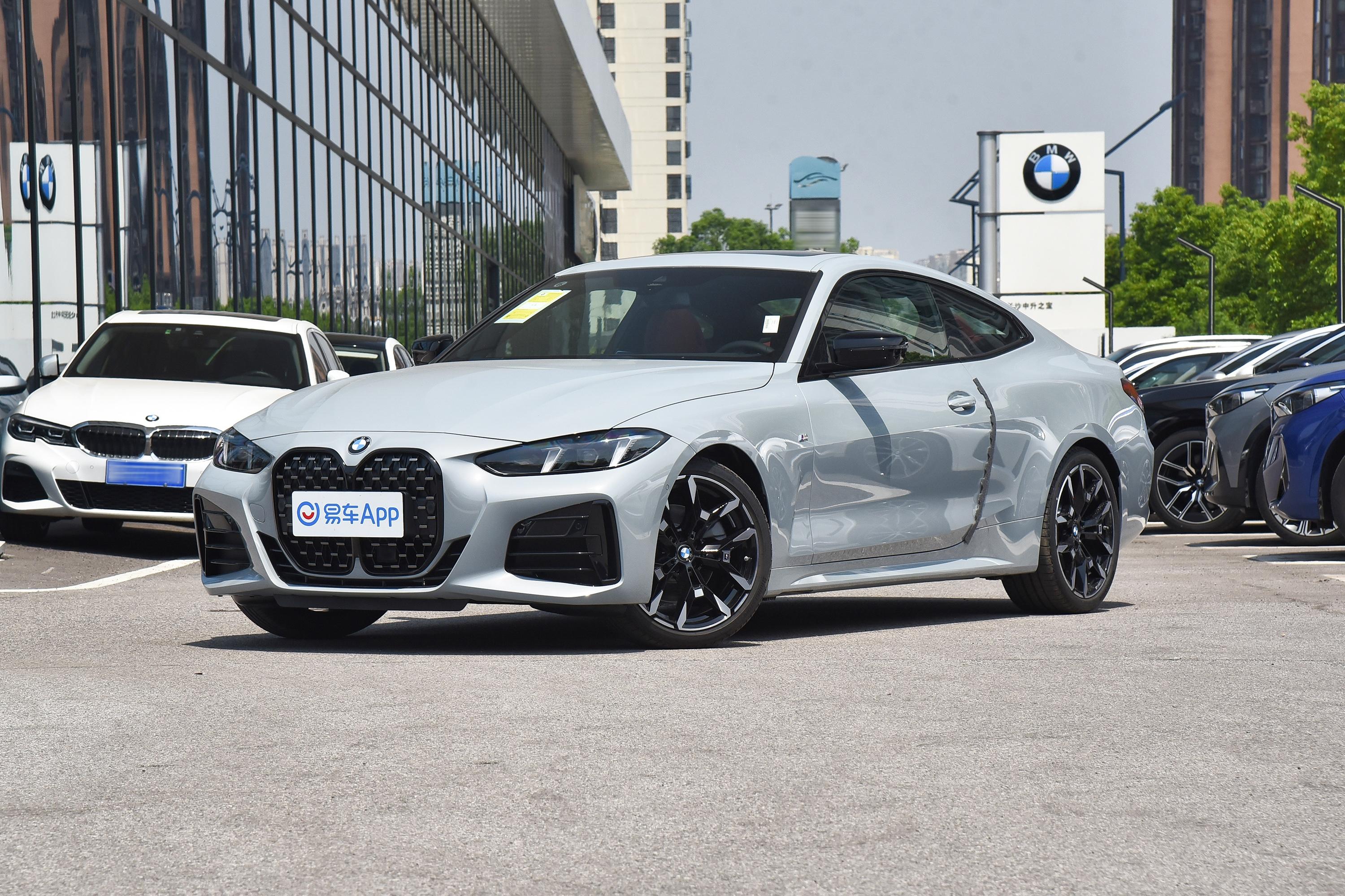 【宝马4系双门轿跑车 430i M运动曜夜套装侧前45度车头向左水平图片-汽车图片大全】-易车