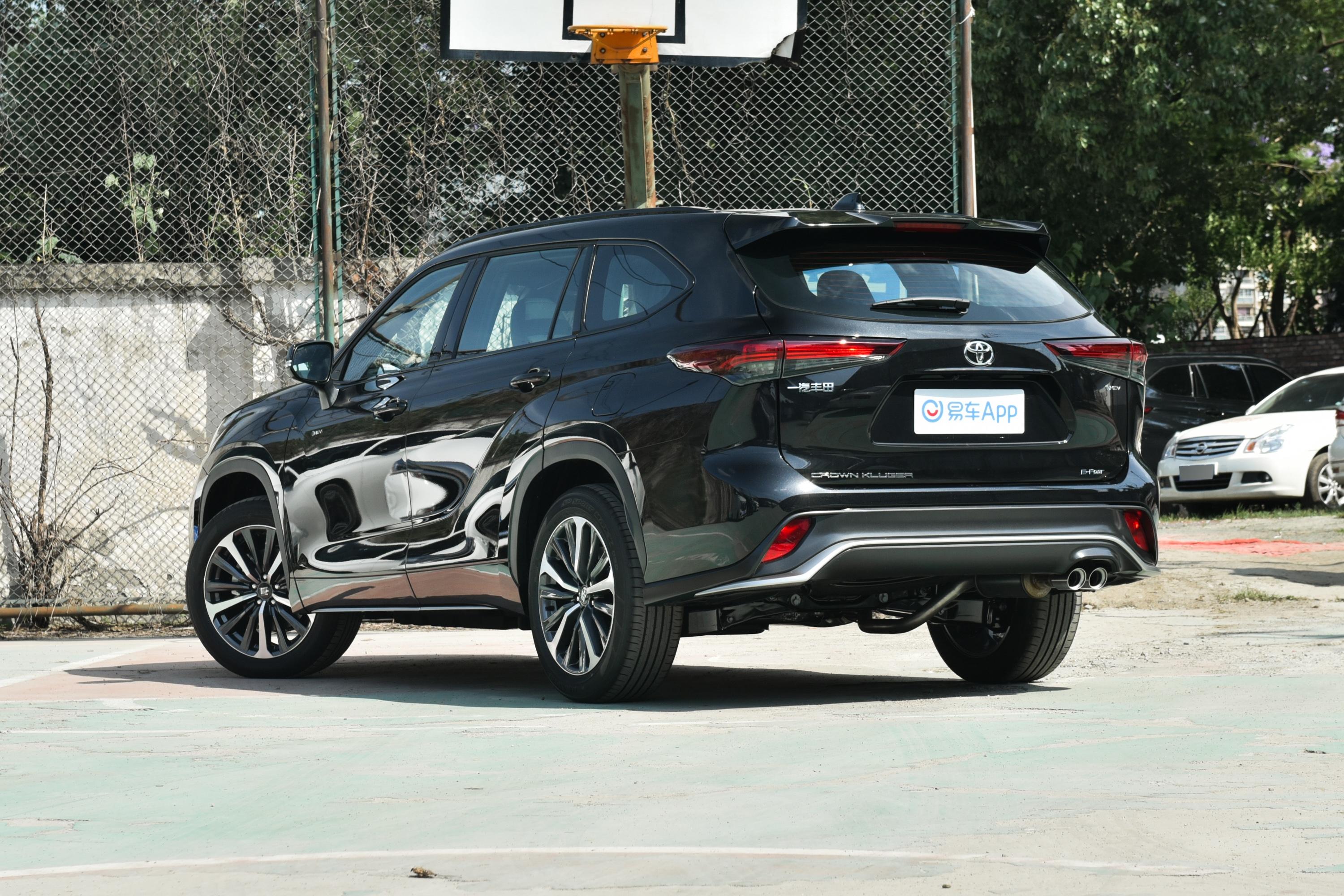 【皇冠陆放HEV 2.5L 四驱豪华版侧后45度车头向左水平图片-汽车图片大全】-易车