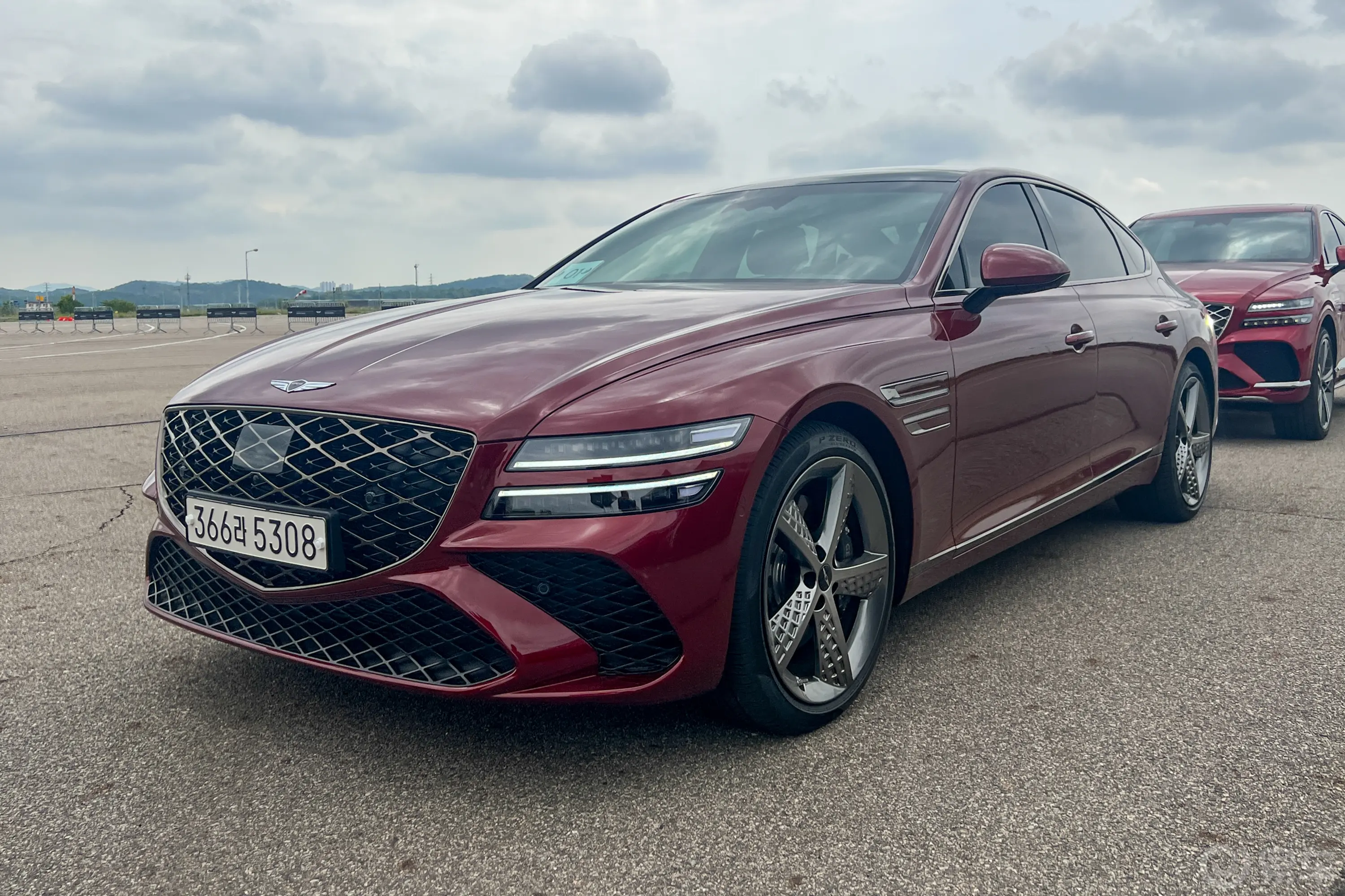 【捷尼赛思G802.5T 四驱旗舰版外观图片-汽车图片大全】-易车