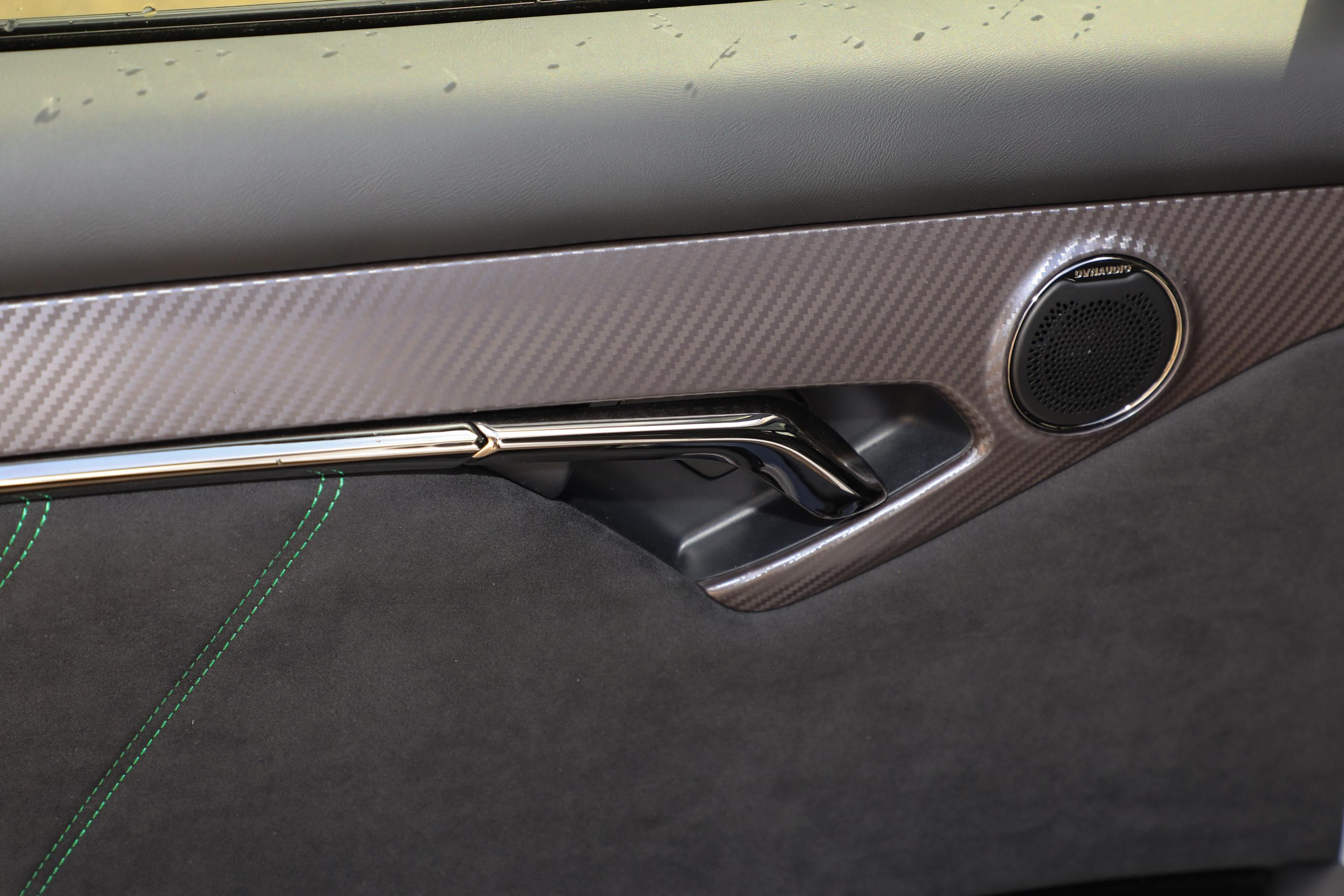 【岚图FREE318 259km 四驱探索版后排功能图片-汽车图片大全】-易车