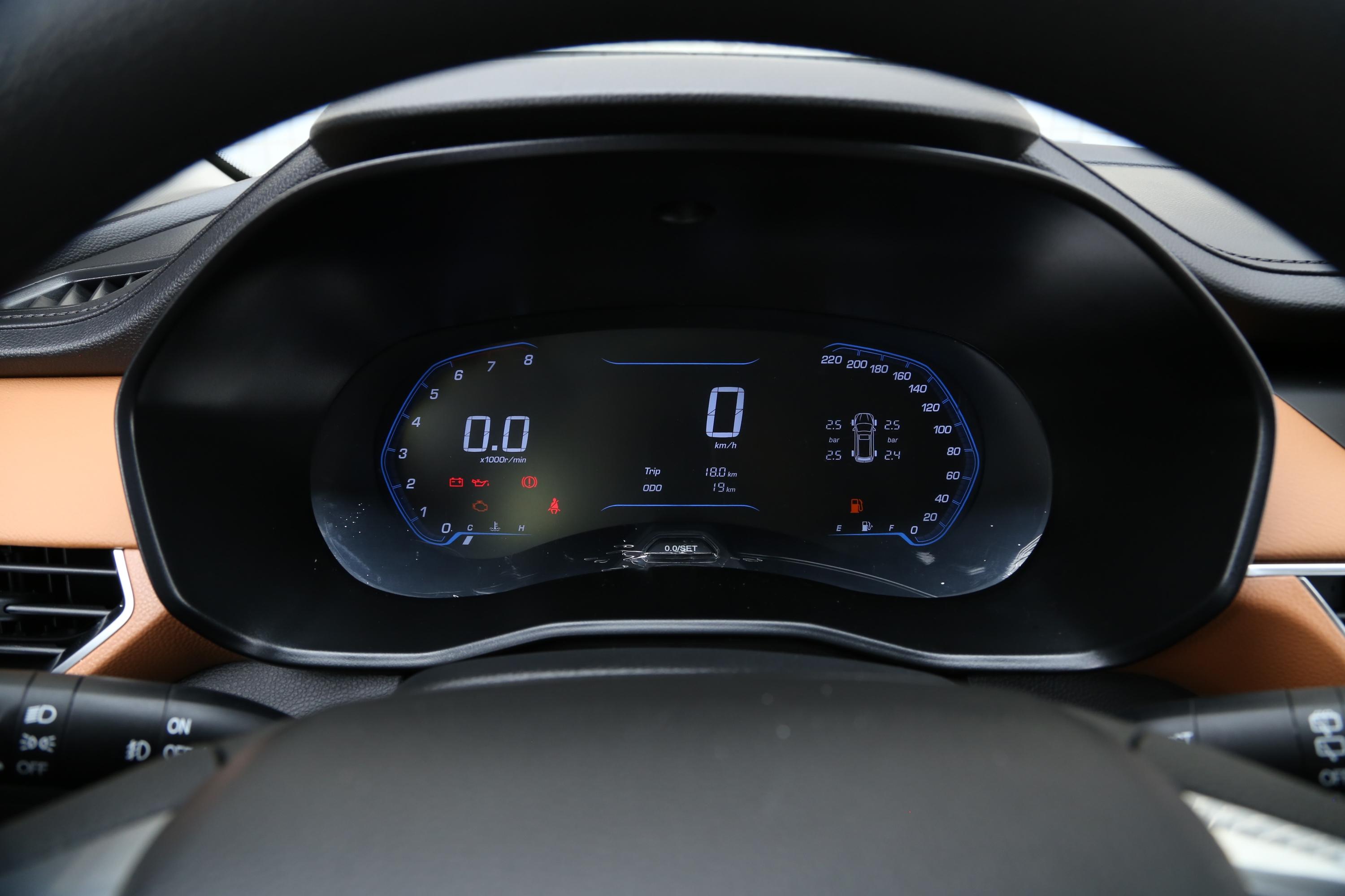 【五菱宏光S31.5L 豪华型仪表盘图片-汽车图片大全】-易车