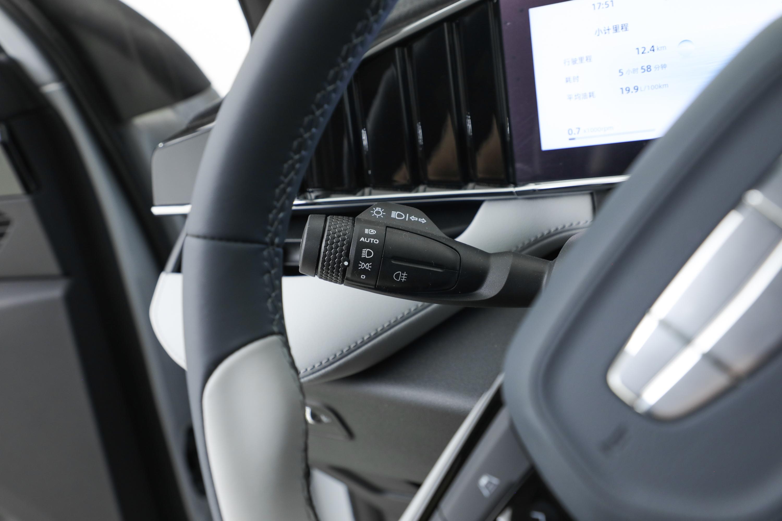 【博越L1.5T 旗舰版灯光控制区图片-汽车图片大全】-易车