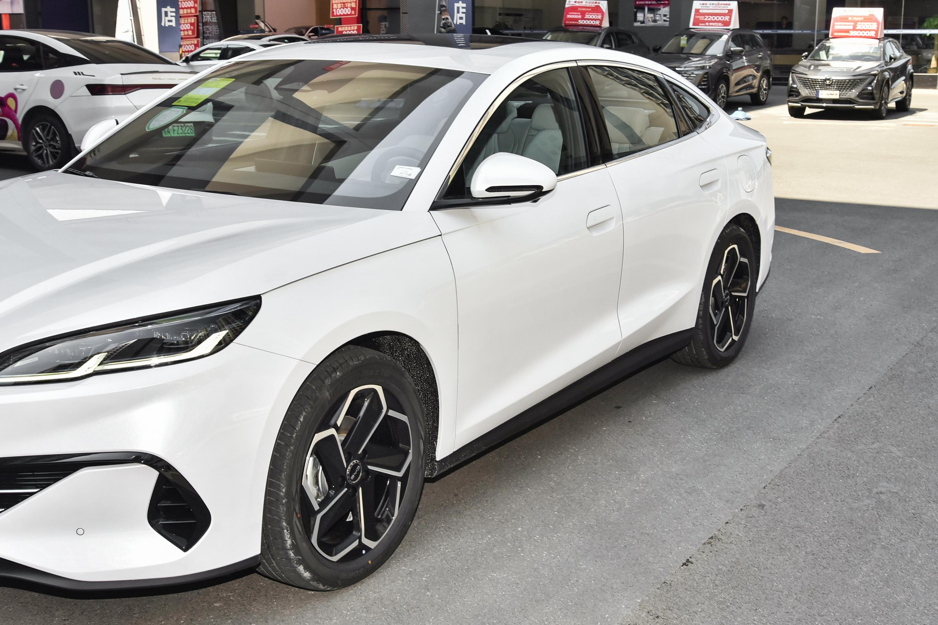 【海豹06DM-i 1.5L 120km 旗舰型外观细节图片-汽车图片大全】-易车