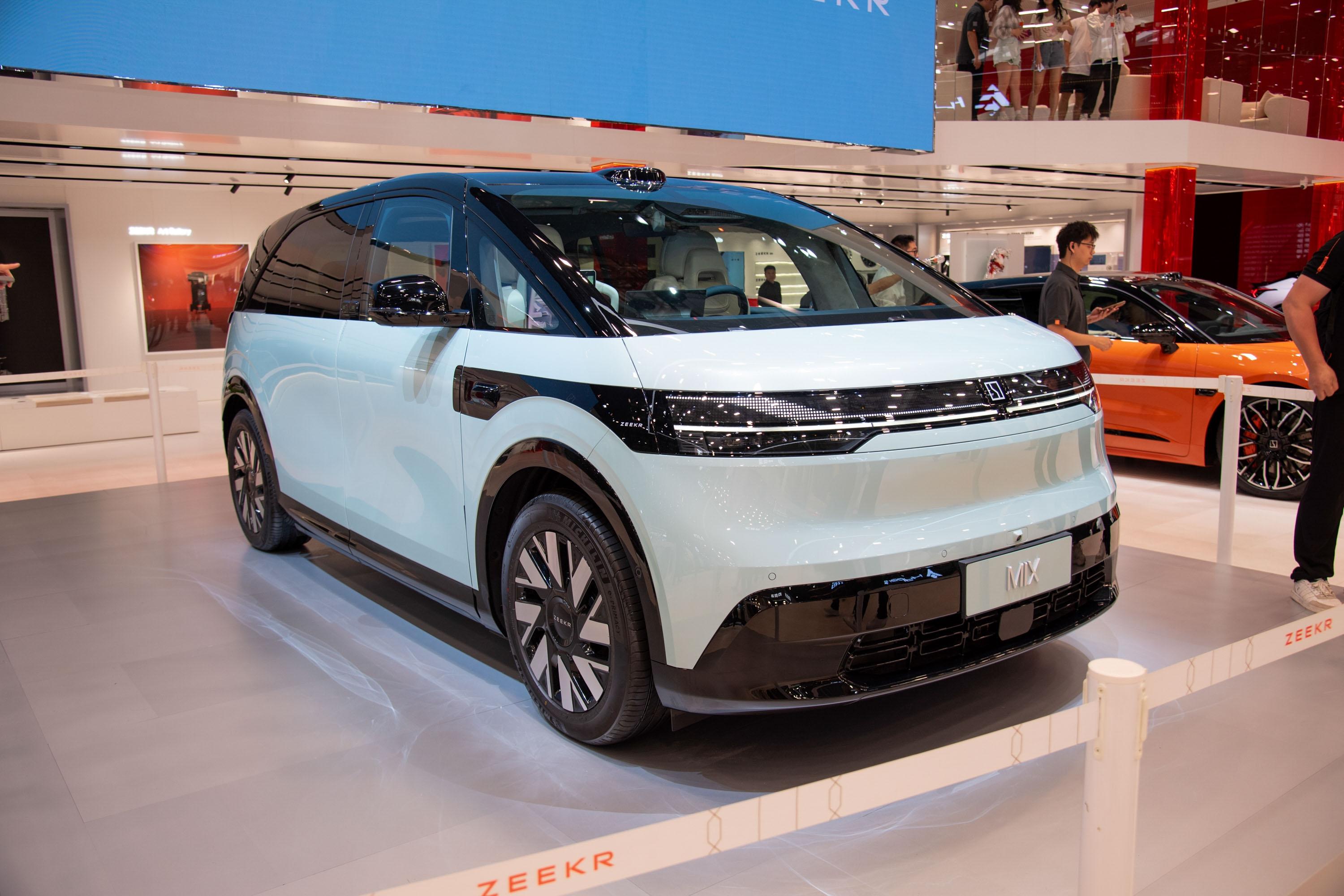 【ZEEKR MIX顶配版图片-汽车图片大全】-易车