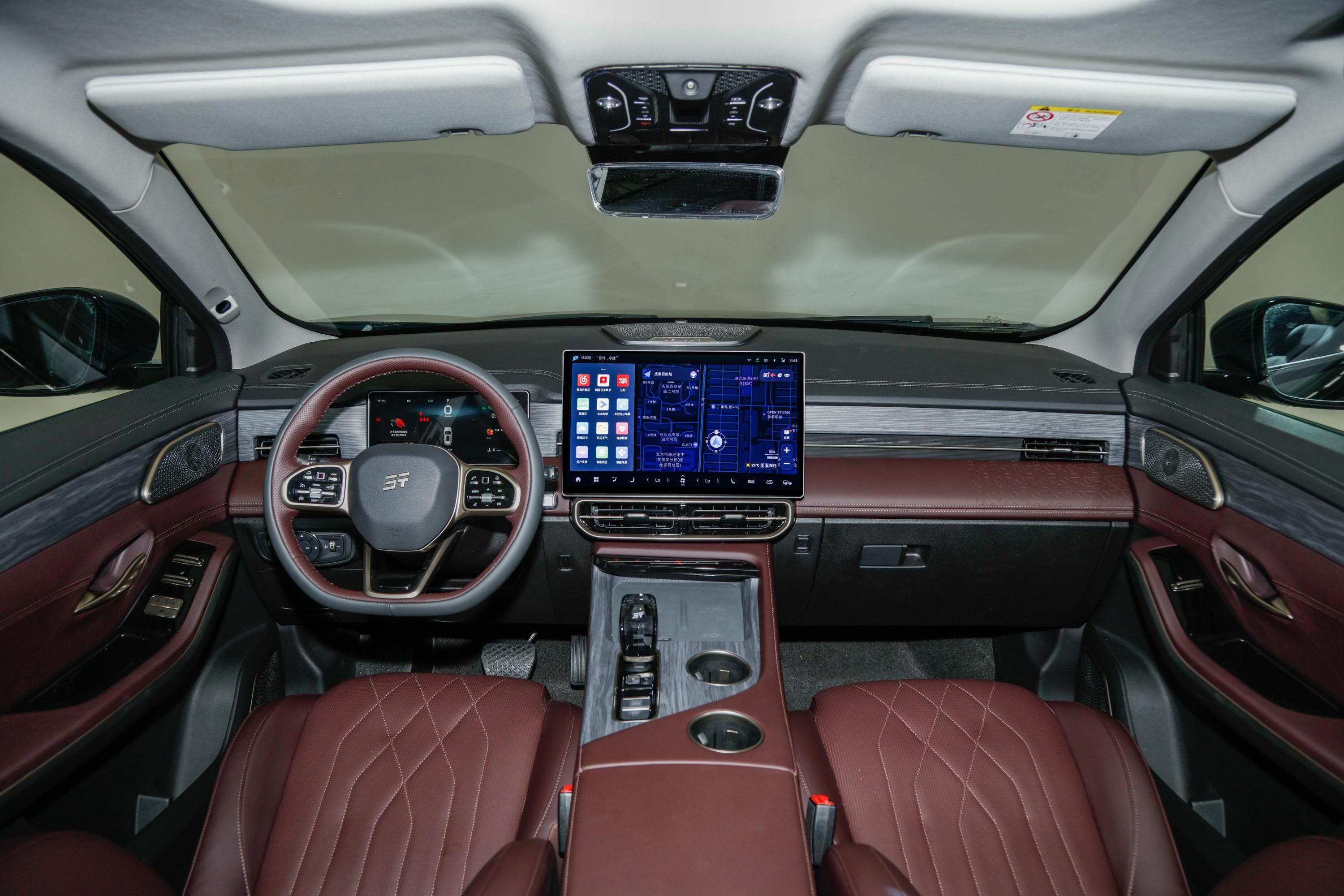 【捷途X90 PRO2.0T 旗舰版 7座内饰全景正拍图片-汽车图片大全】-易车