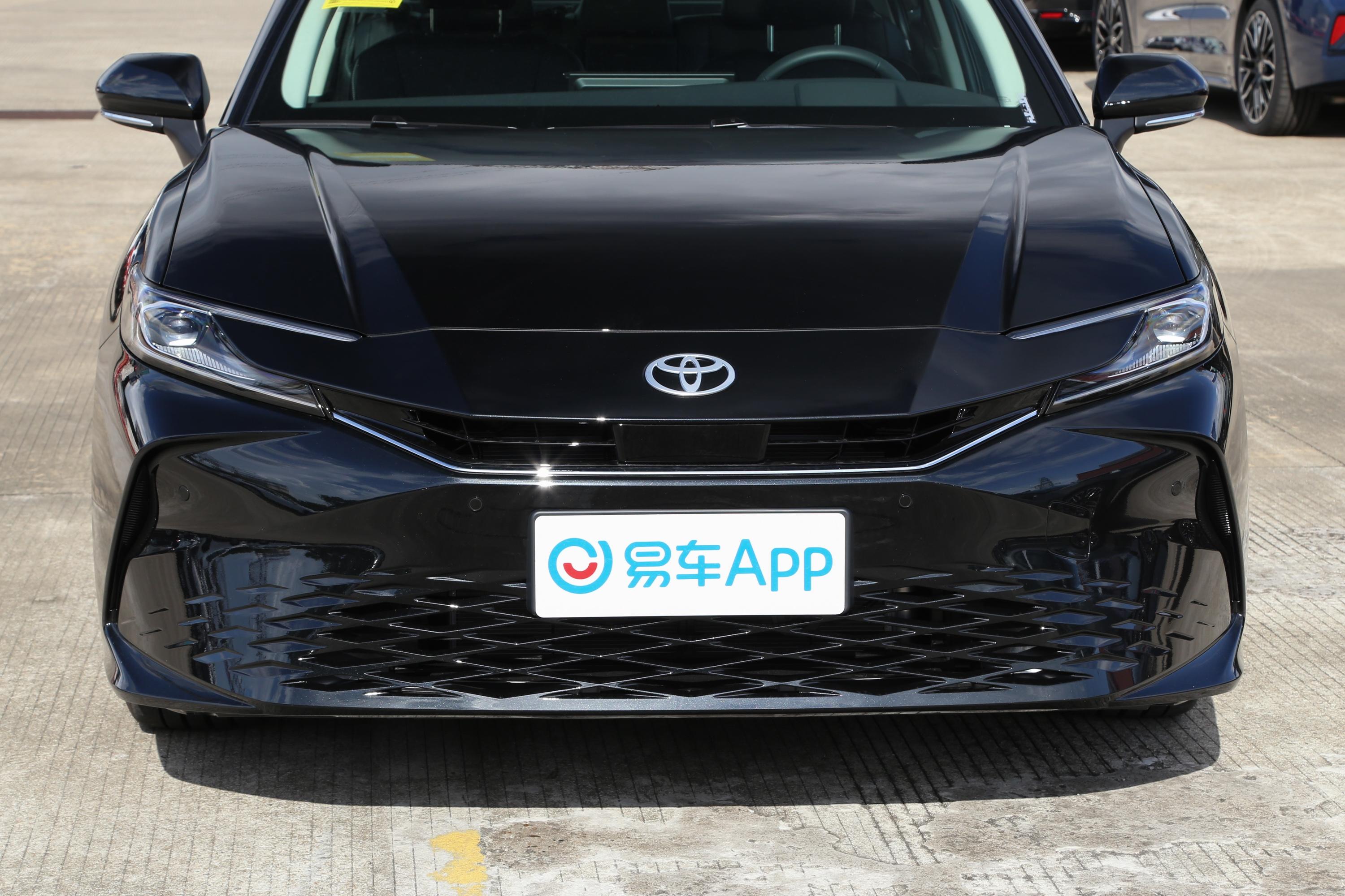 【凯美瑞双擎 2.5HG 尊贵版外观细节图片-汽车图片大全】-易车