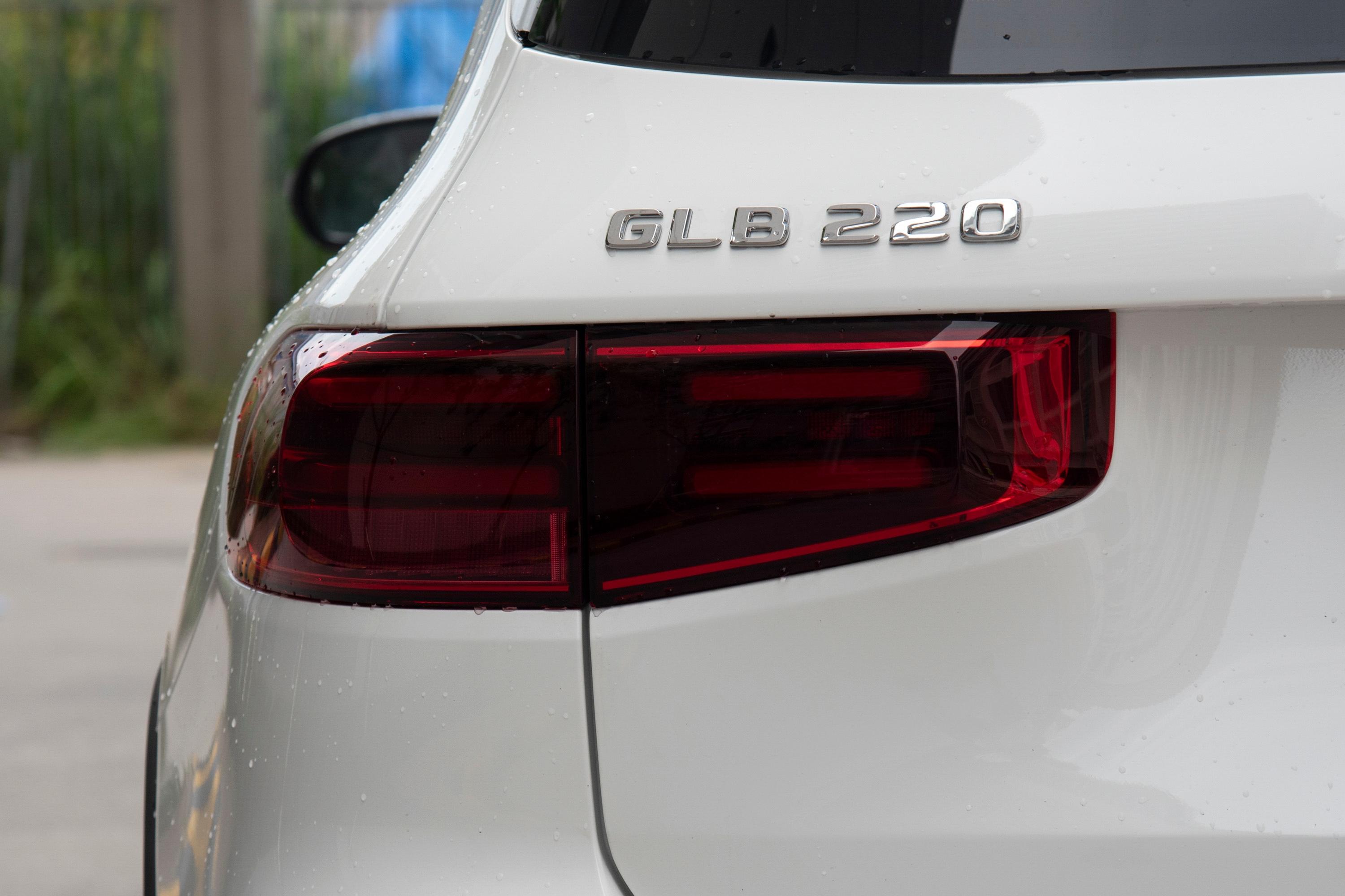 【奔驰GLBGLB 220 时尚型 7座外观灯组图片-汽车图片大全】-易车