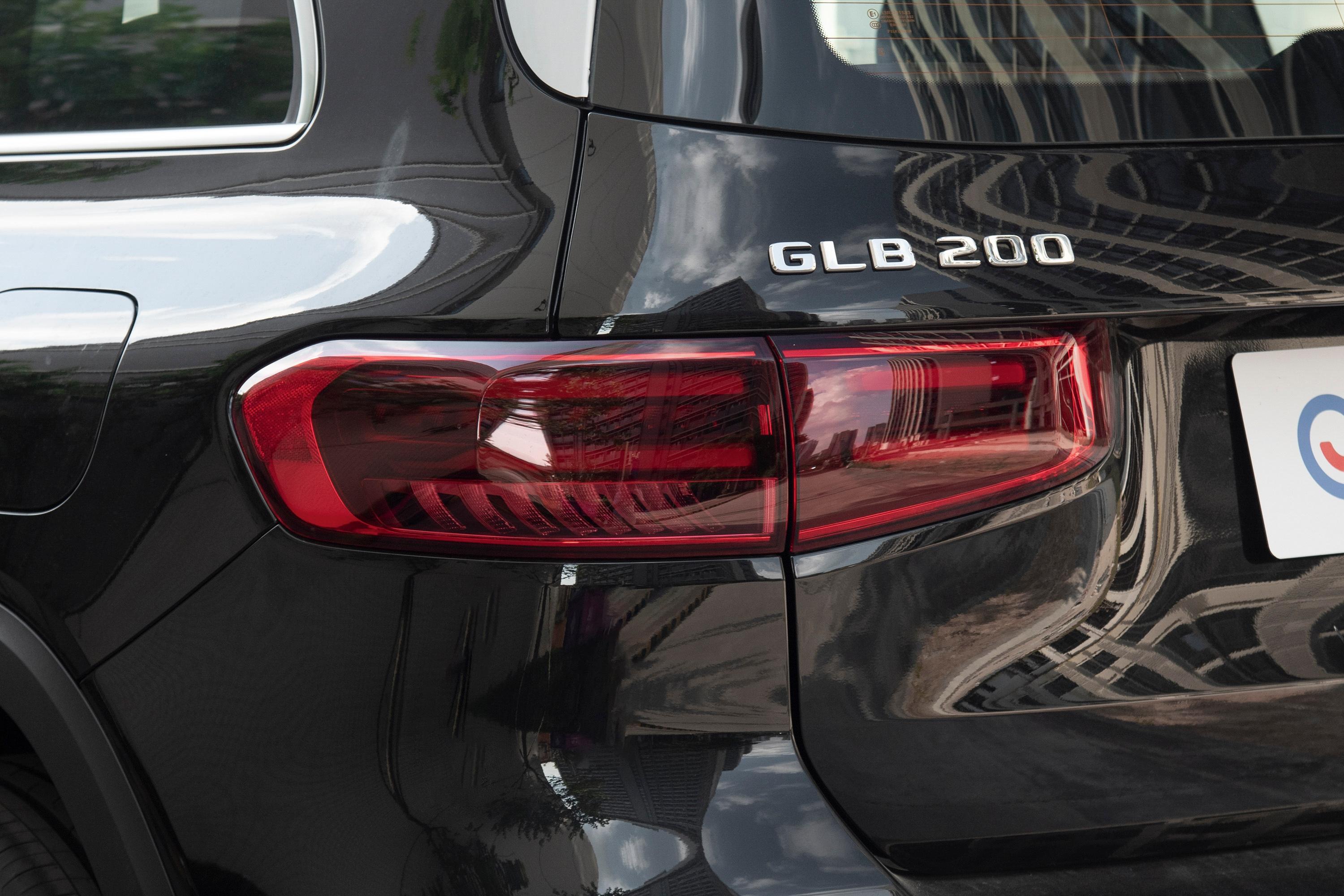 【奔驰GLBGLB 200 时尚型 7座外观灯组图片-汽车图片大全】-易车