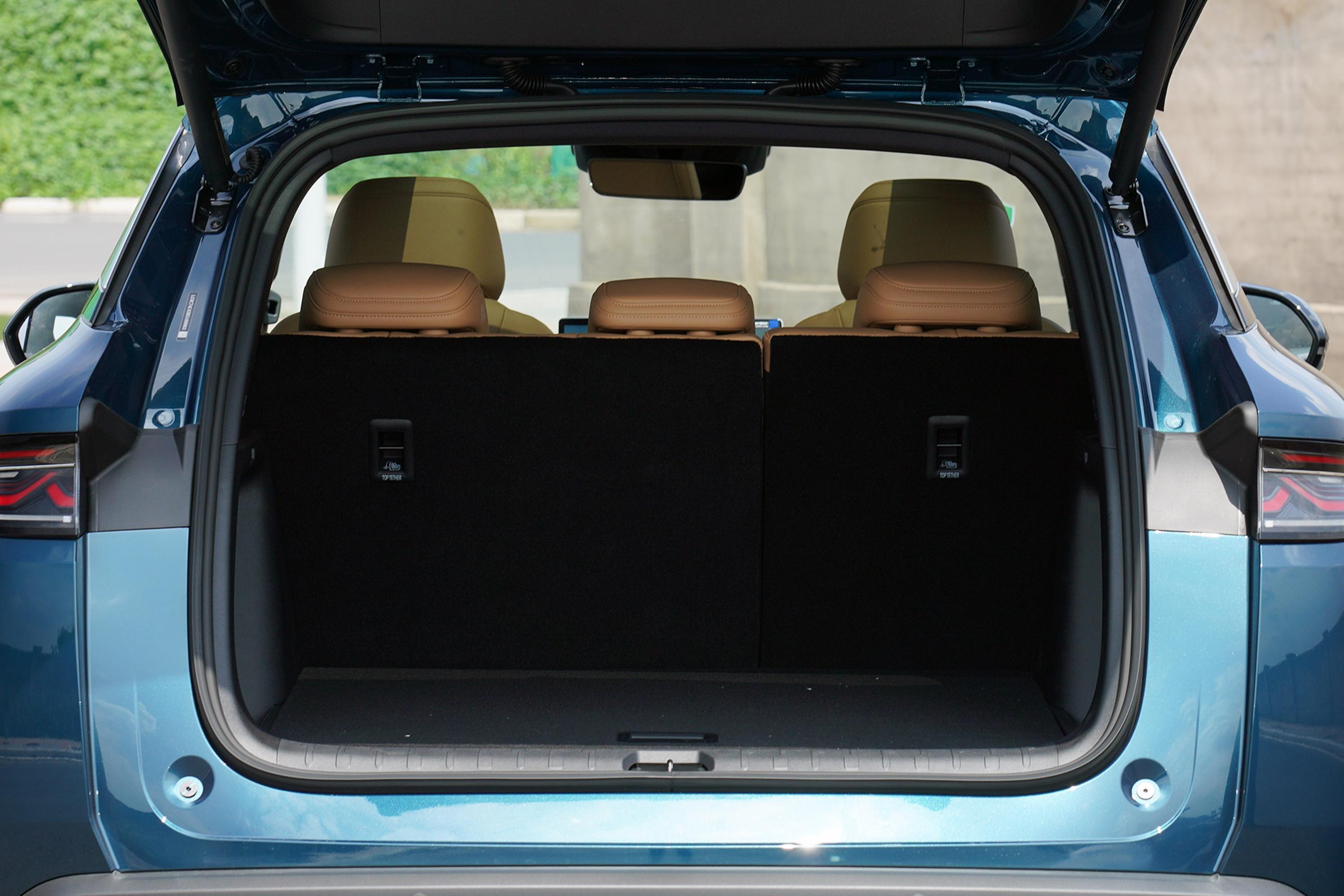 【宋L DM-i1.5L 160km 超越型后备厢空间特写图片-汽车图片大全】-易车