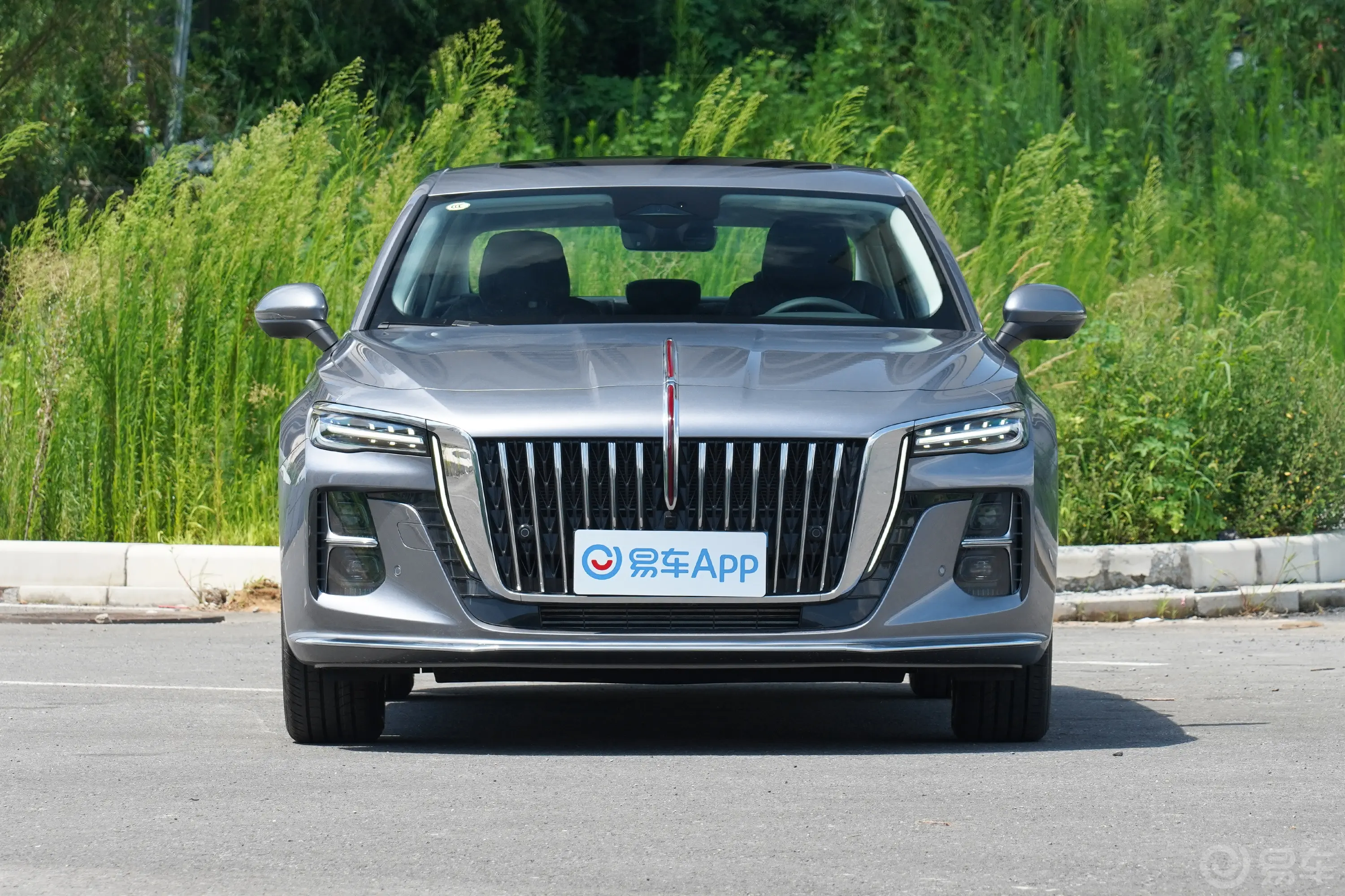 【红旗H52.0T 自动旗畅版正前水平图片-汽车图片大全】-易车