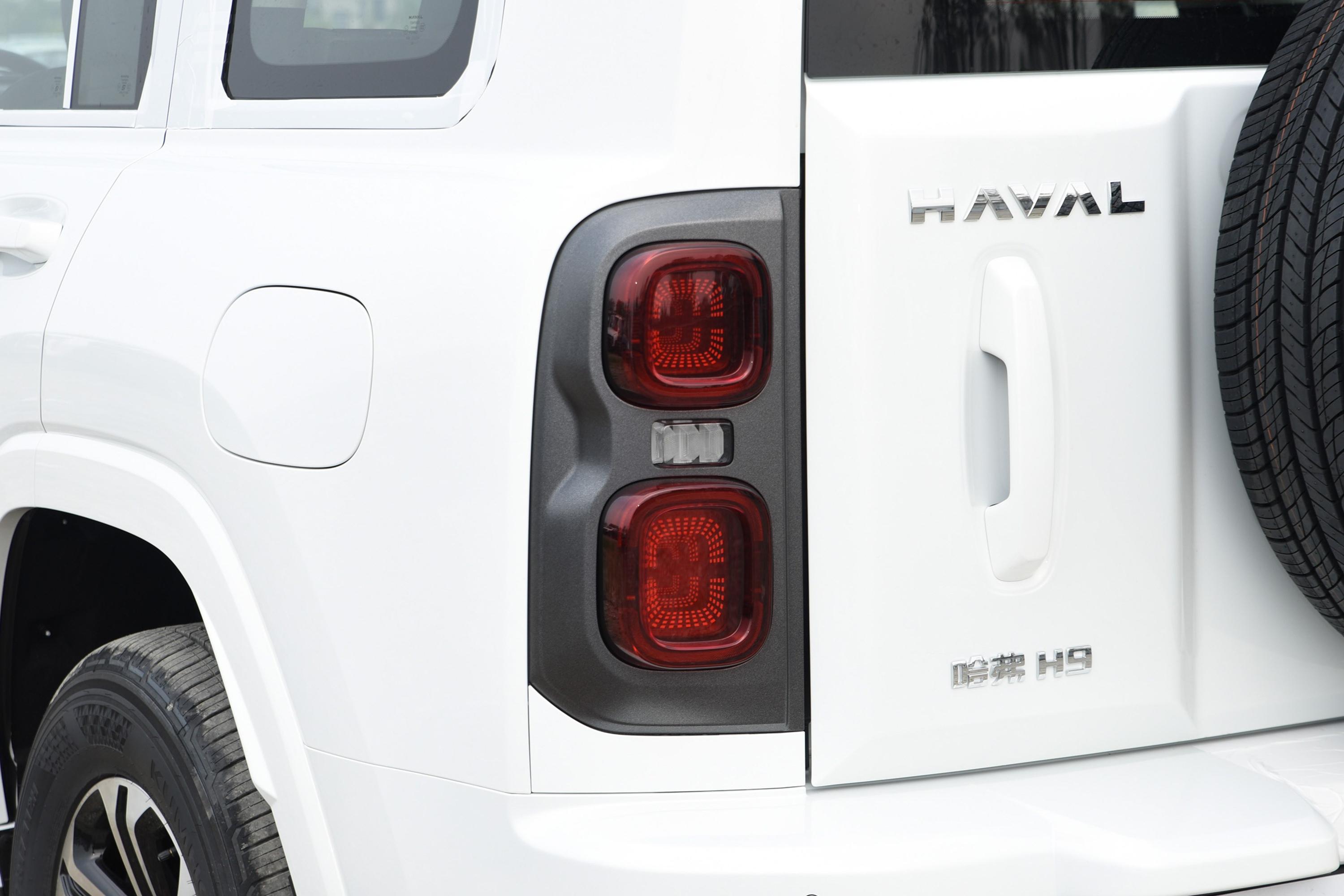 【哈弗H92.0T 探境版 5座 汽油外观灯组图片-汽车图片大全】-易车