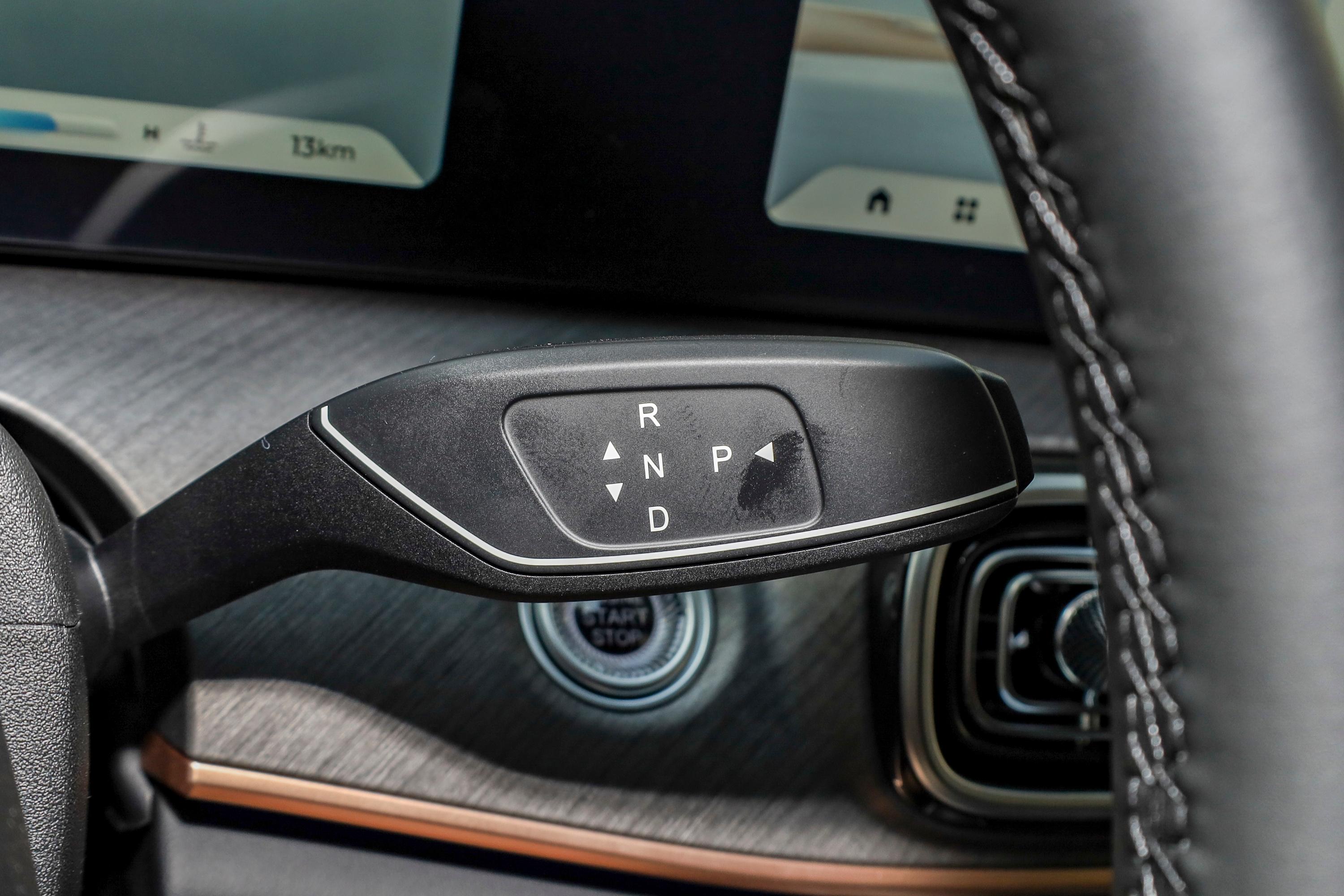 【瑞虎92.0T 双离合两驱豪享版 5座换挡装置图片-汽车图片大全】-易车