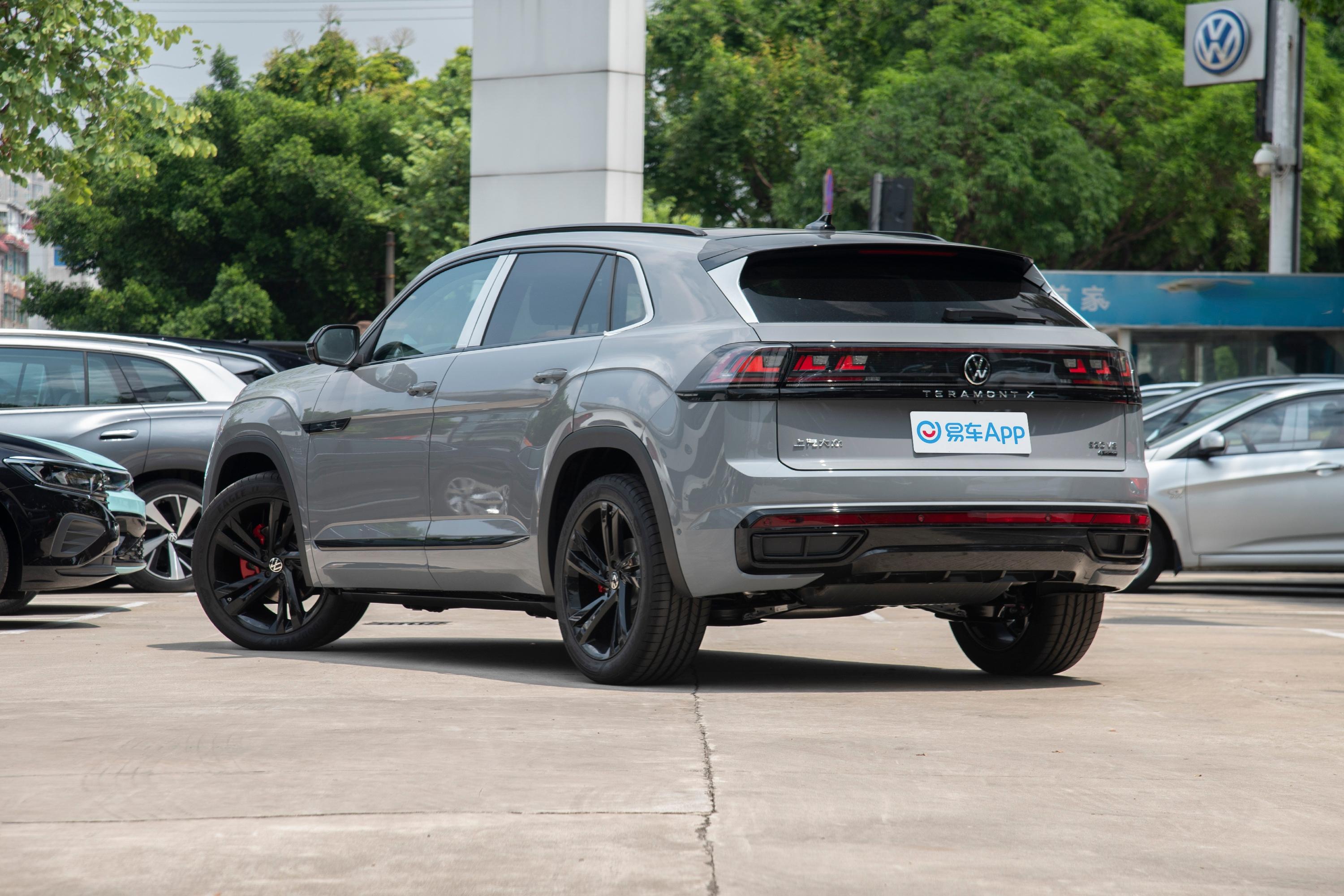 【途昂途昂X 出众款 530 V6 四驱龙祥版侧后45度车头向左水平图片-汽车图片大全】-易车