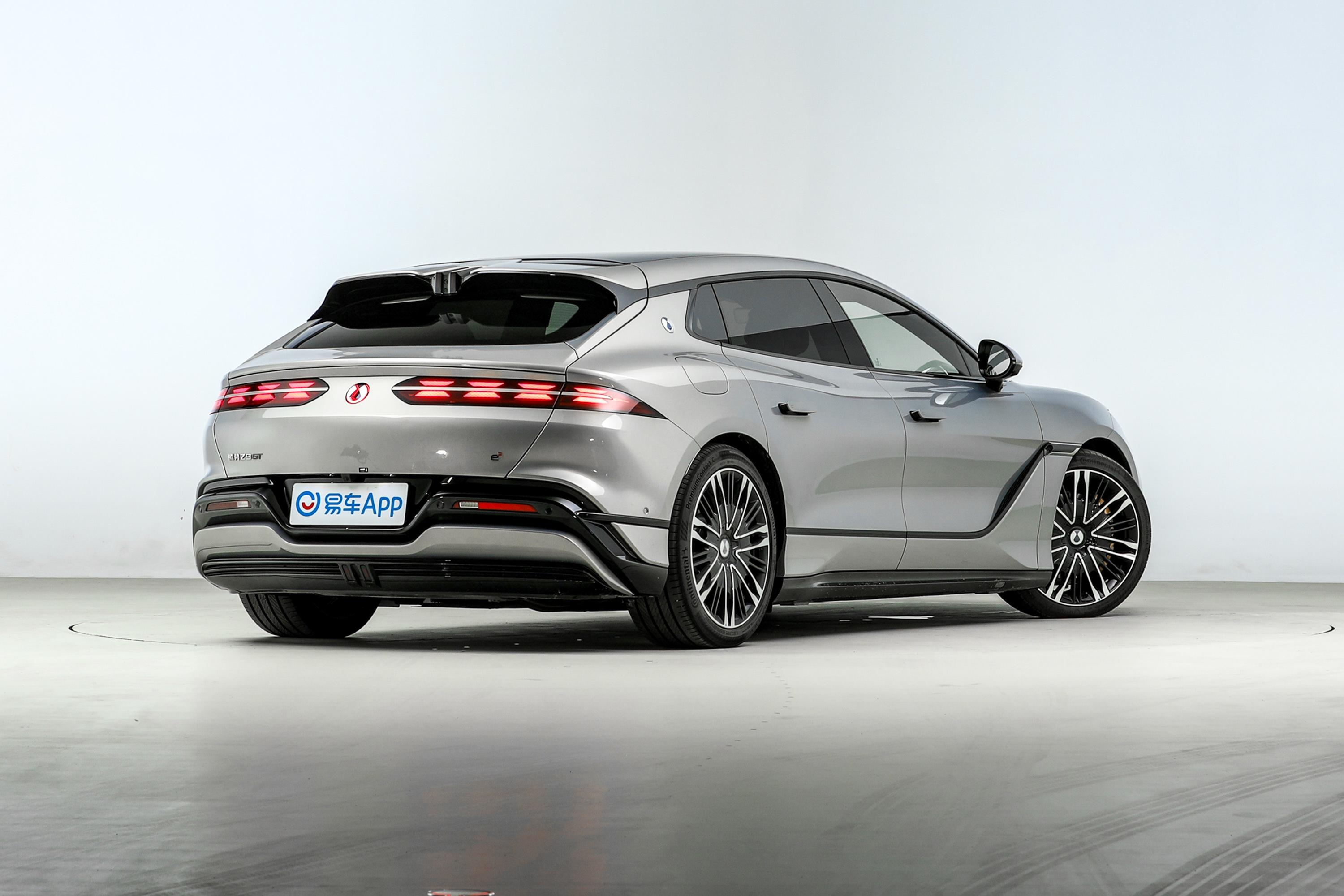 【腾势Z9GTDM 2.0T 201km 1100 Ultra版侧后45度车头向右水平图片-汽车图片大全】-易车