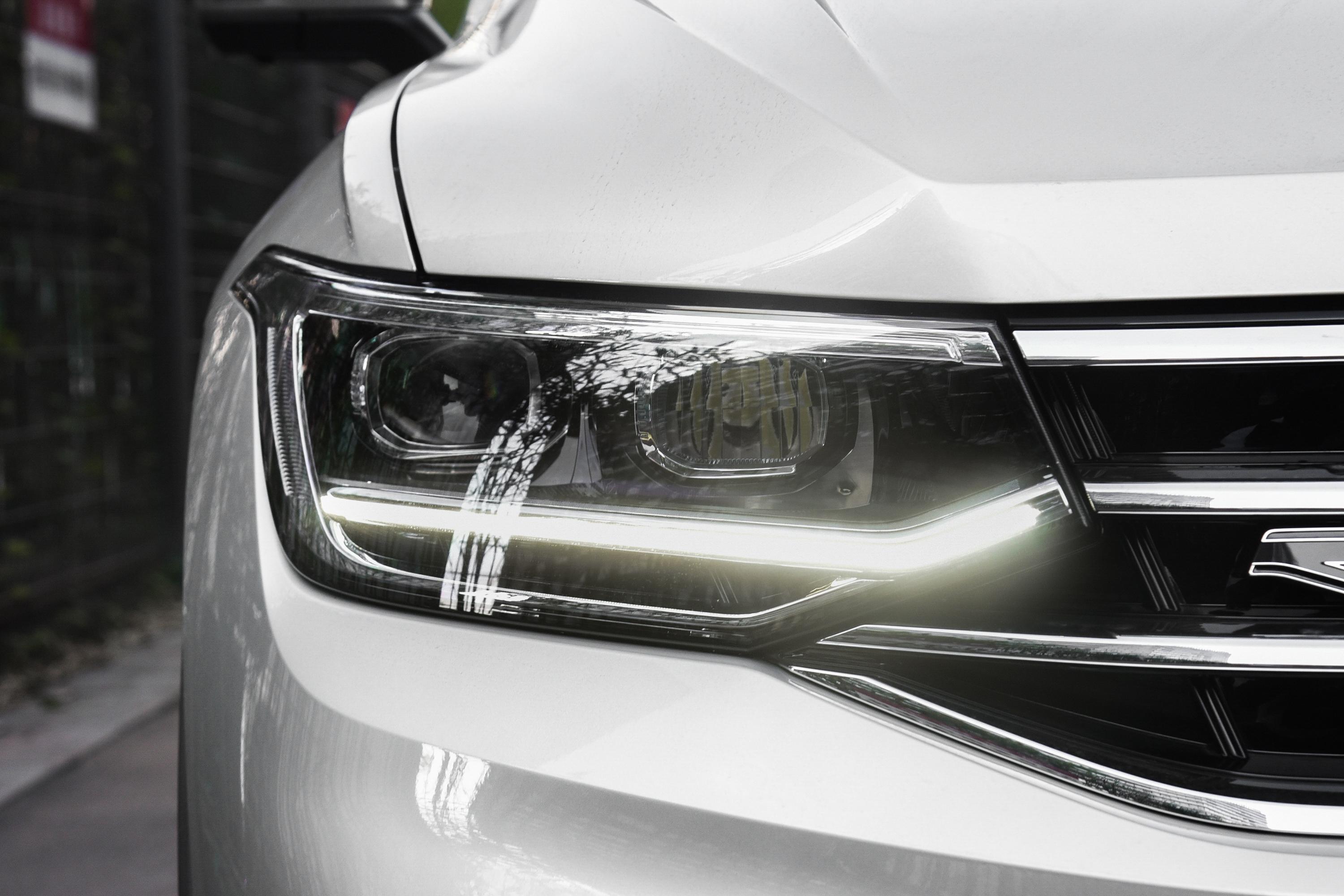 【途观L330TSI 两驱R-Line龙耀版 5座外观灯组图片-汽车图片大全】-易车