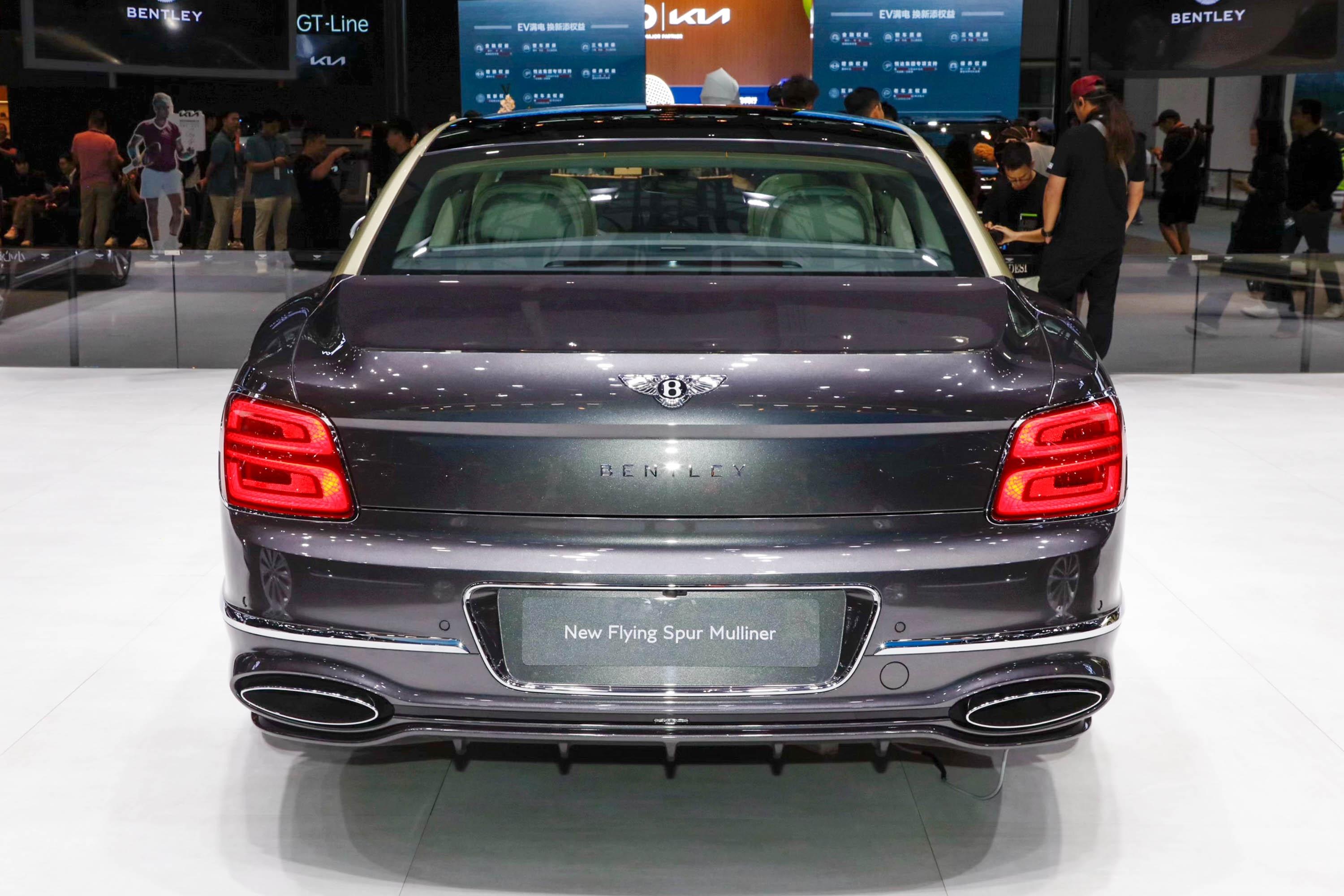 【飞驰4.0T V8 Mulliner外观图片-汽车图片大全】-易车