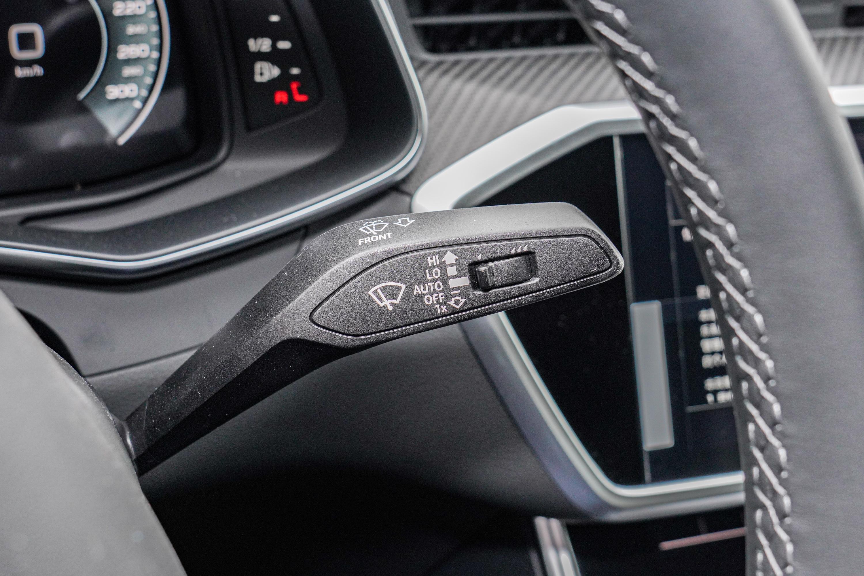 【奥迪A755 TFSI quattro 尊享型主驾驶位图片-汽车图片大全】-易车