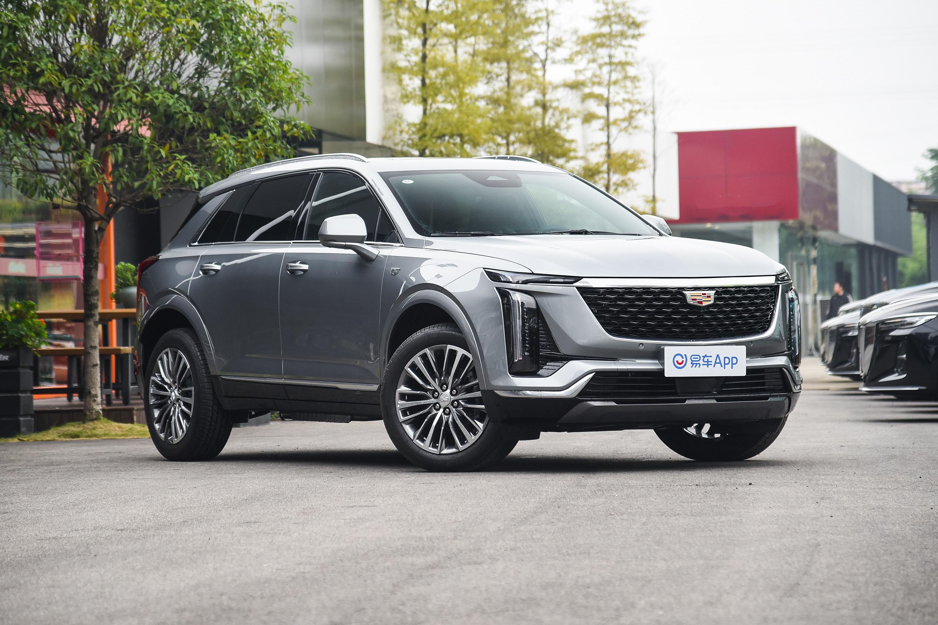 【凯迪拉克XT5轻混 2.0T 风尚型侧前45度车头向右水平图片-汽车图片大全】-易车