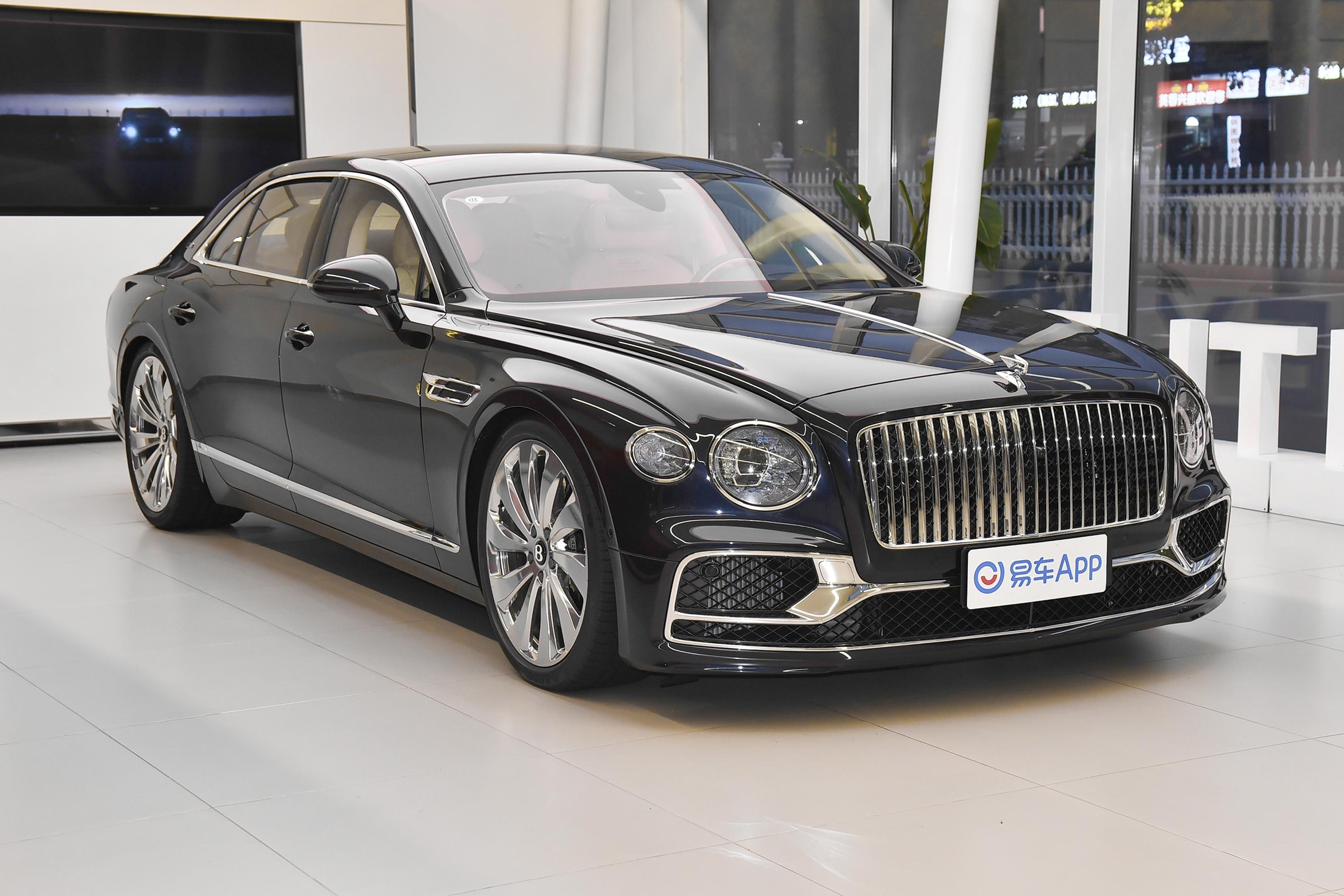 【飞驰4.0T V8 Edition 8侧前45度车头向右水平图片-汽车图片大全】-易车