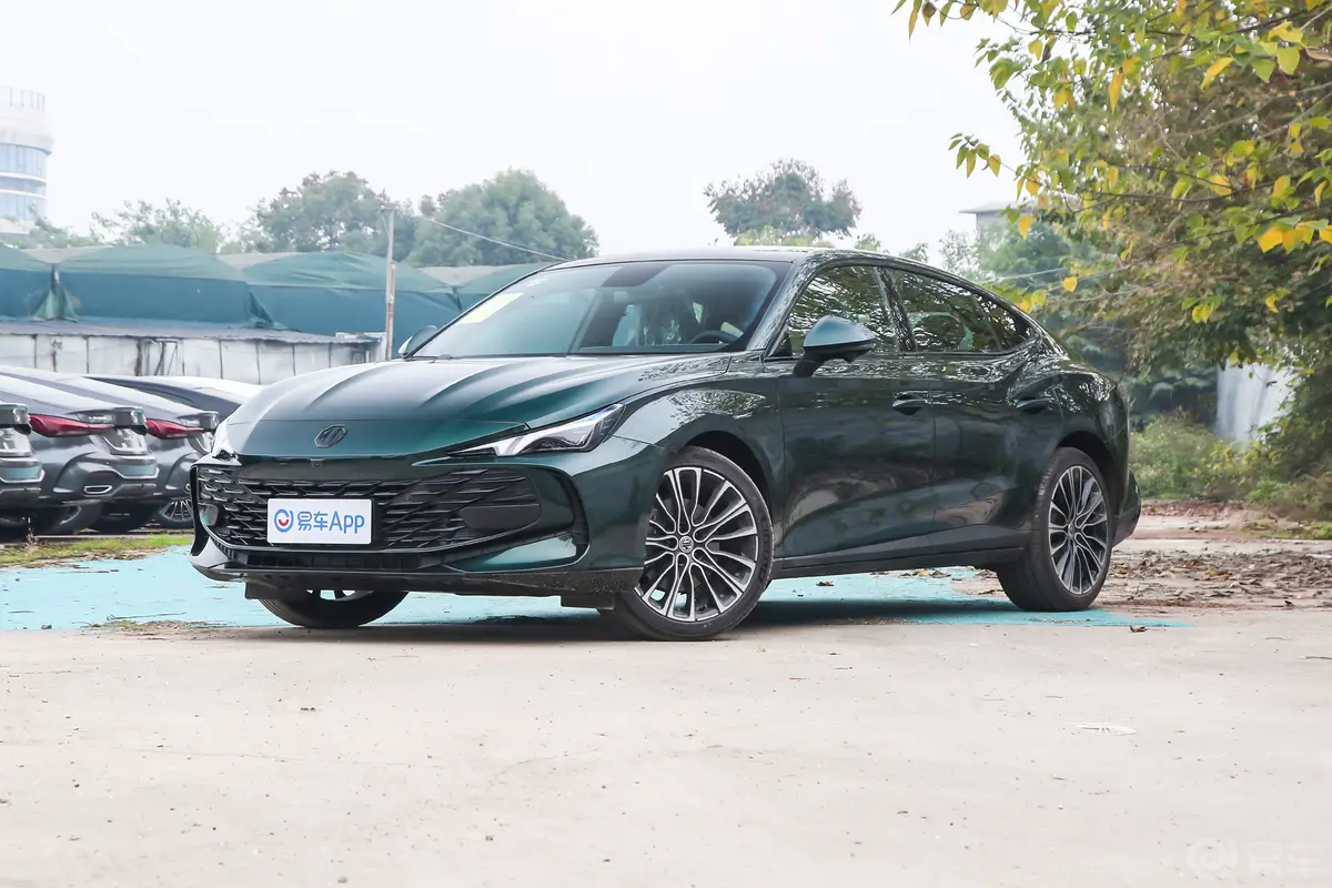 【MG72.0T 405 自动尊享版侧前45度车头向左水平图片-汽车图片大全】-易车