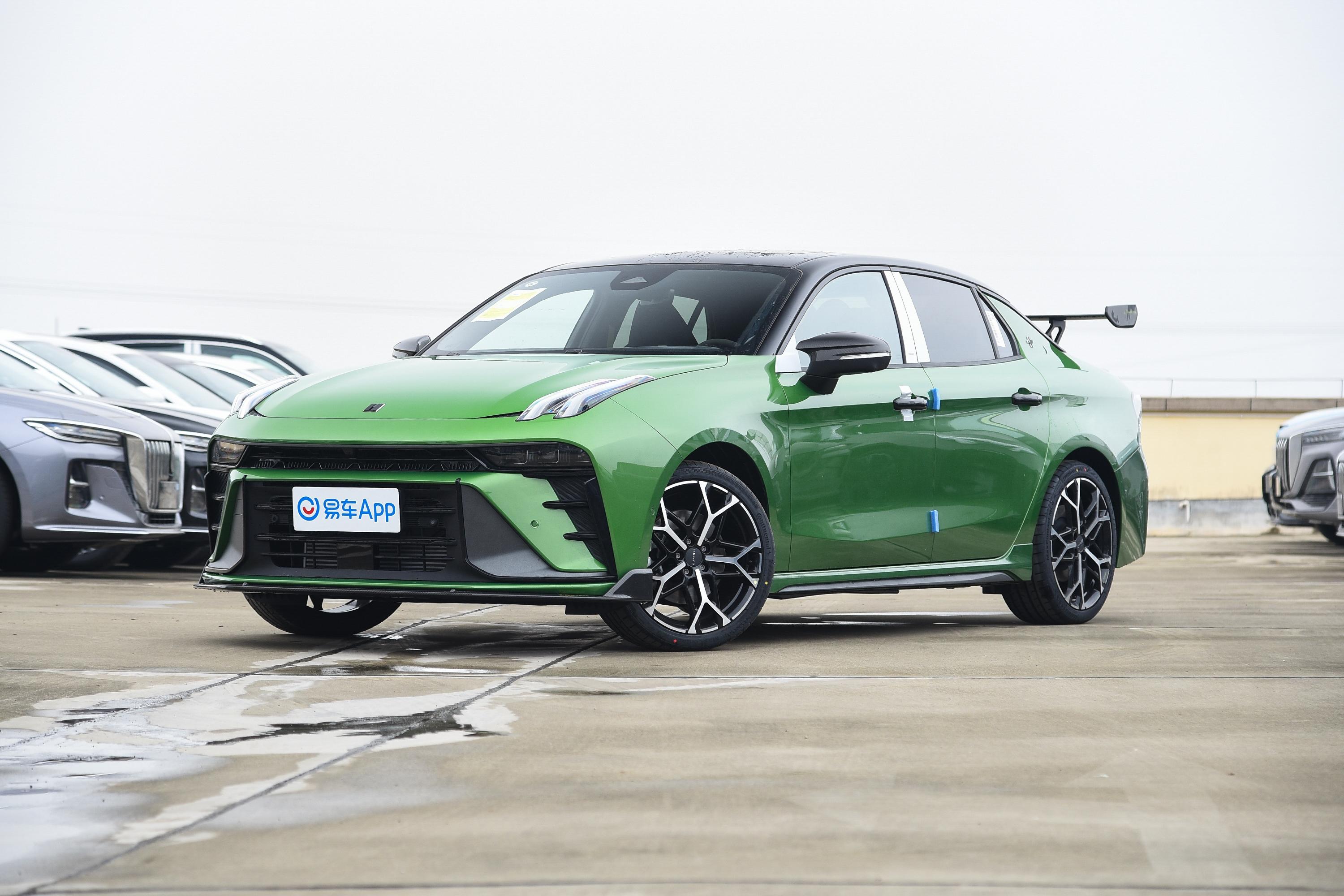 【领克0303+ 2.0T 自动四驱性能套装 5座侧前45度车头向左水平图片-汽车图片大全】-易车