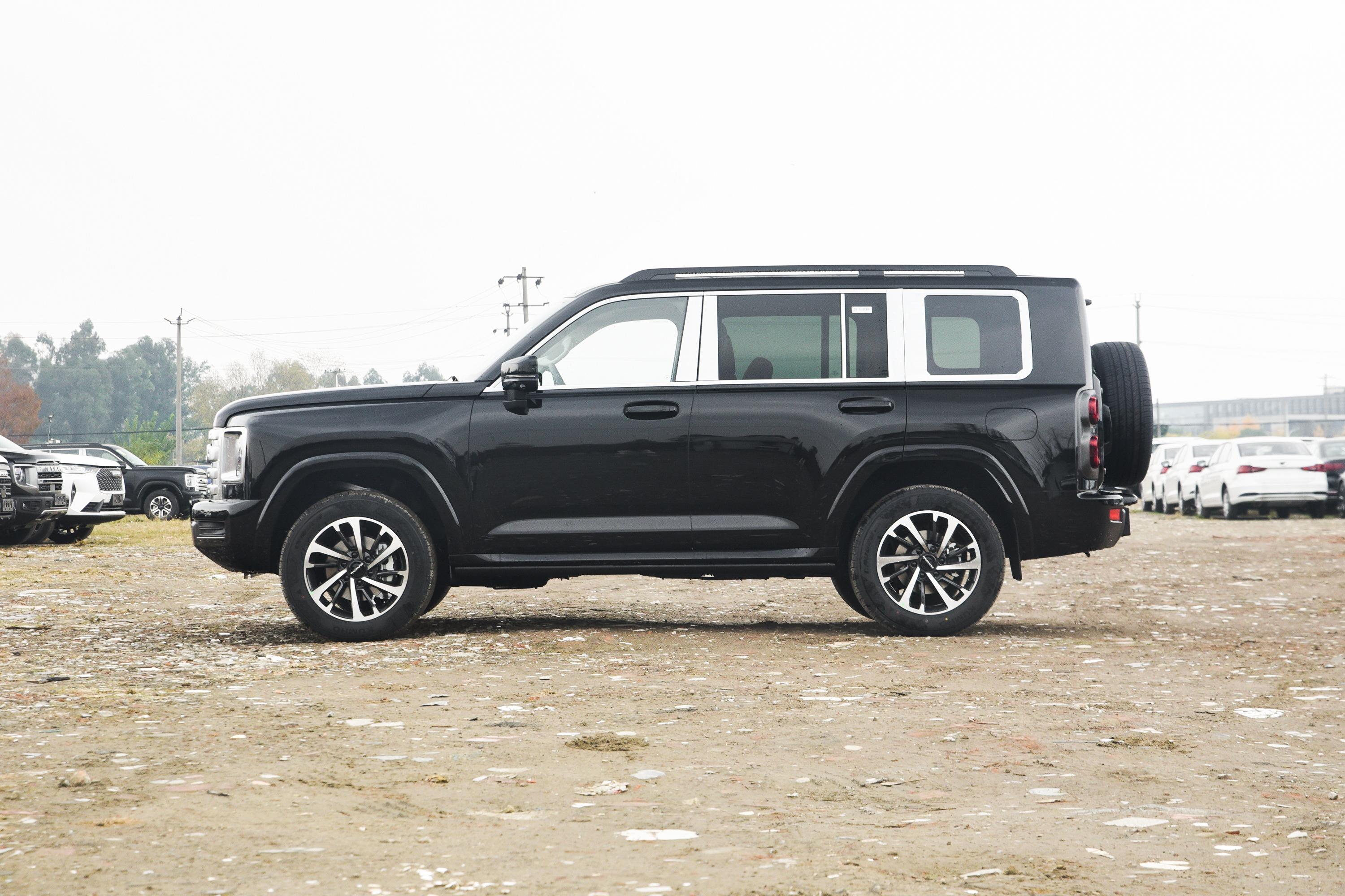 【哈弗H92.4T 极境版 5座 柴油正侧车头向左水平图片-汽车图片大全】-易车