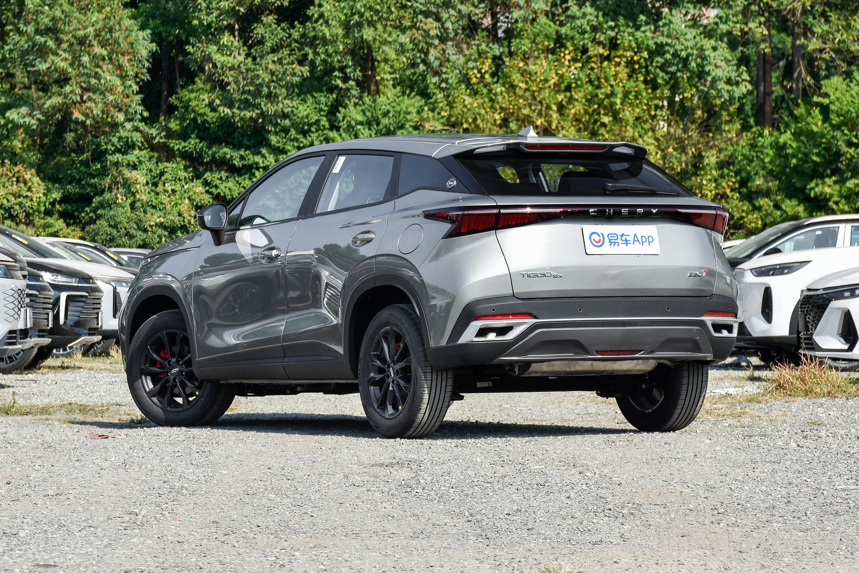 【瑞虎5x高能版 1.5T CVT舒适型侧后45度车头向左水平图片-汽车图片大全】-易车