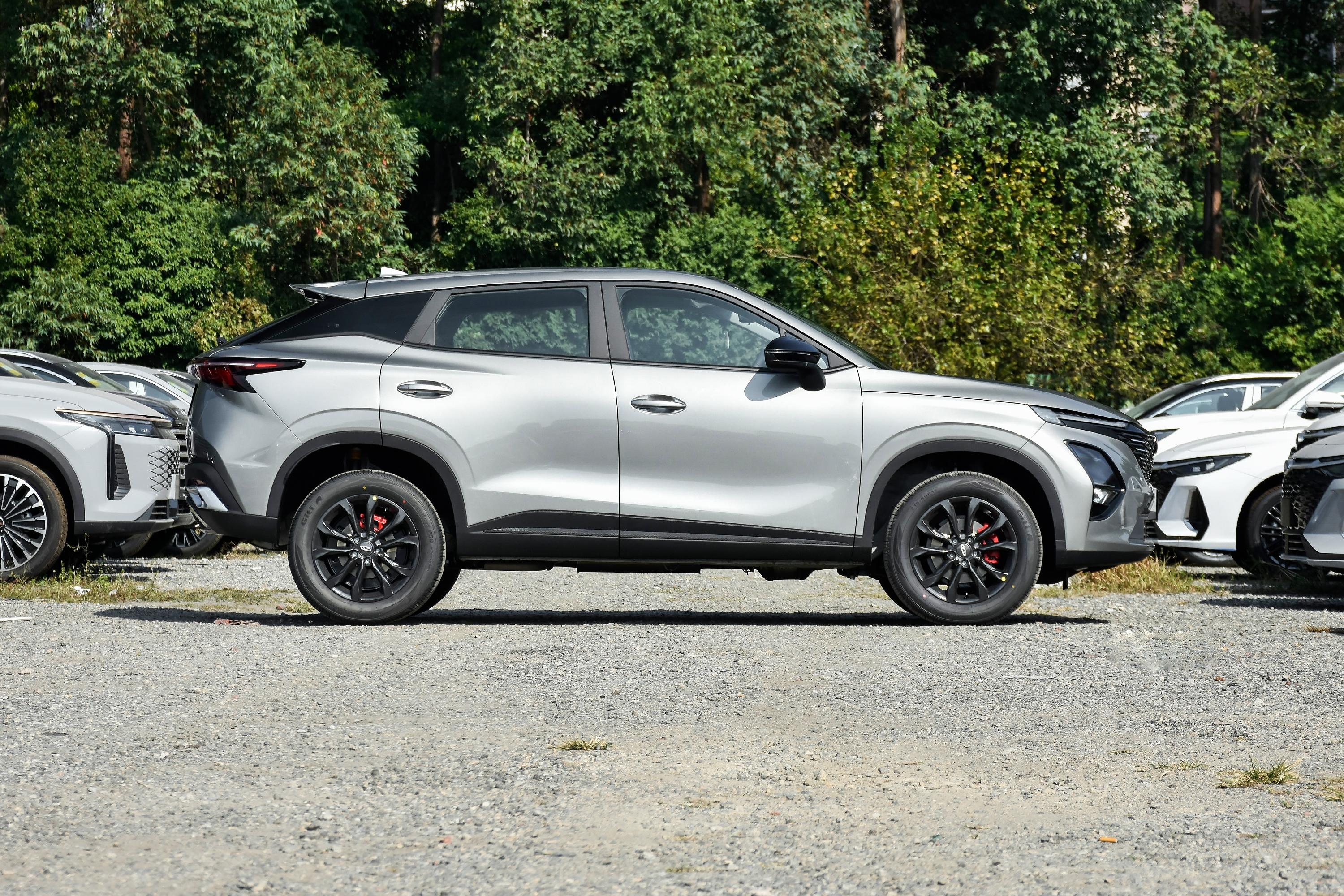 【瑞虎5x高能版 1.5T CVT舒适型正侧车头向右水平图片-汽车图片大全】-易车