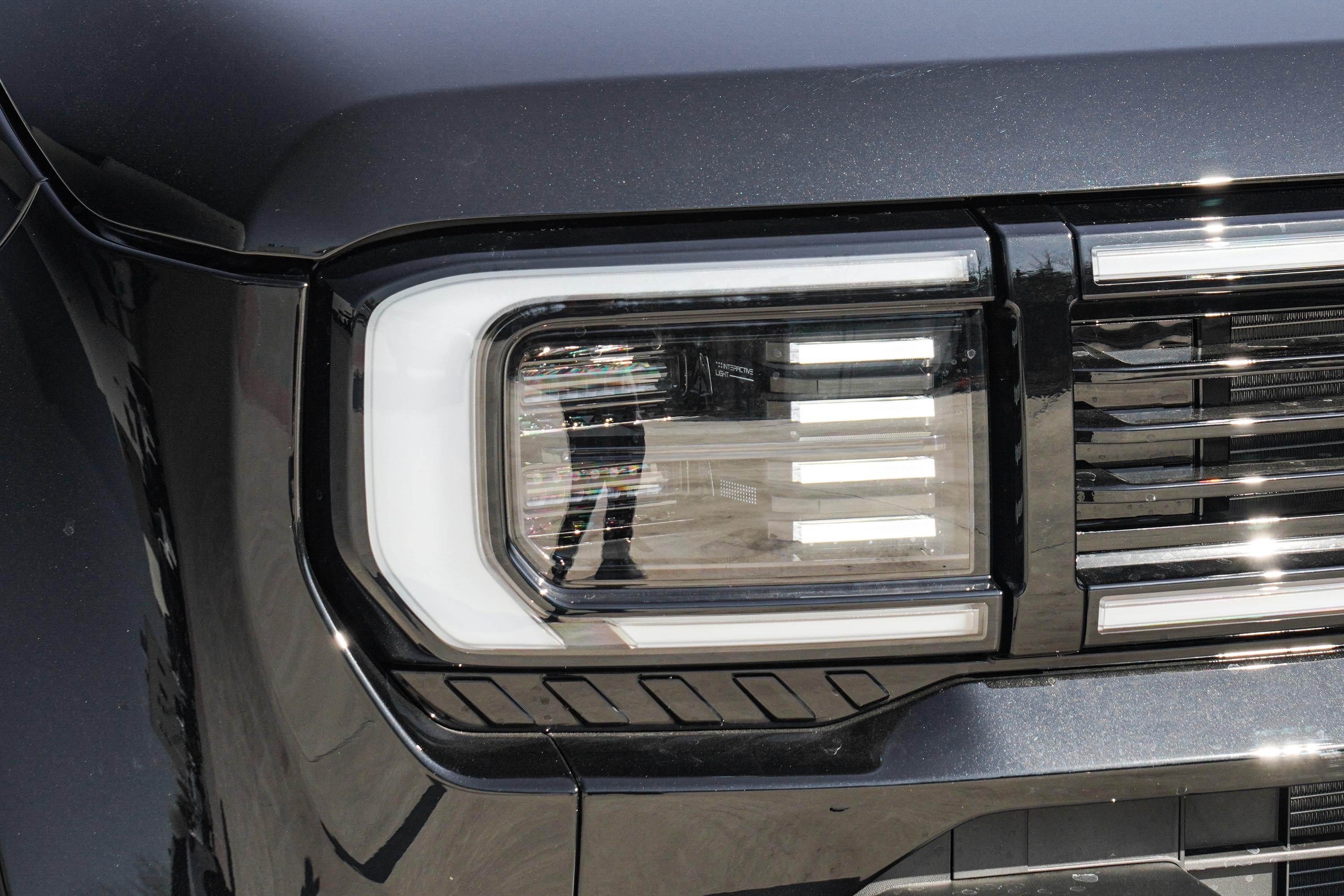 【北京越野BJ40增程152km 进阶版大灯侧45度俯拍图片-汽车图片大全】-易车