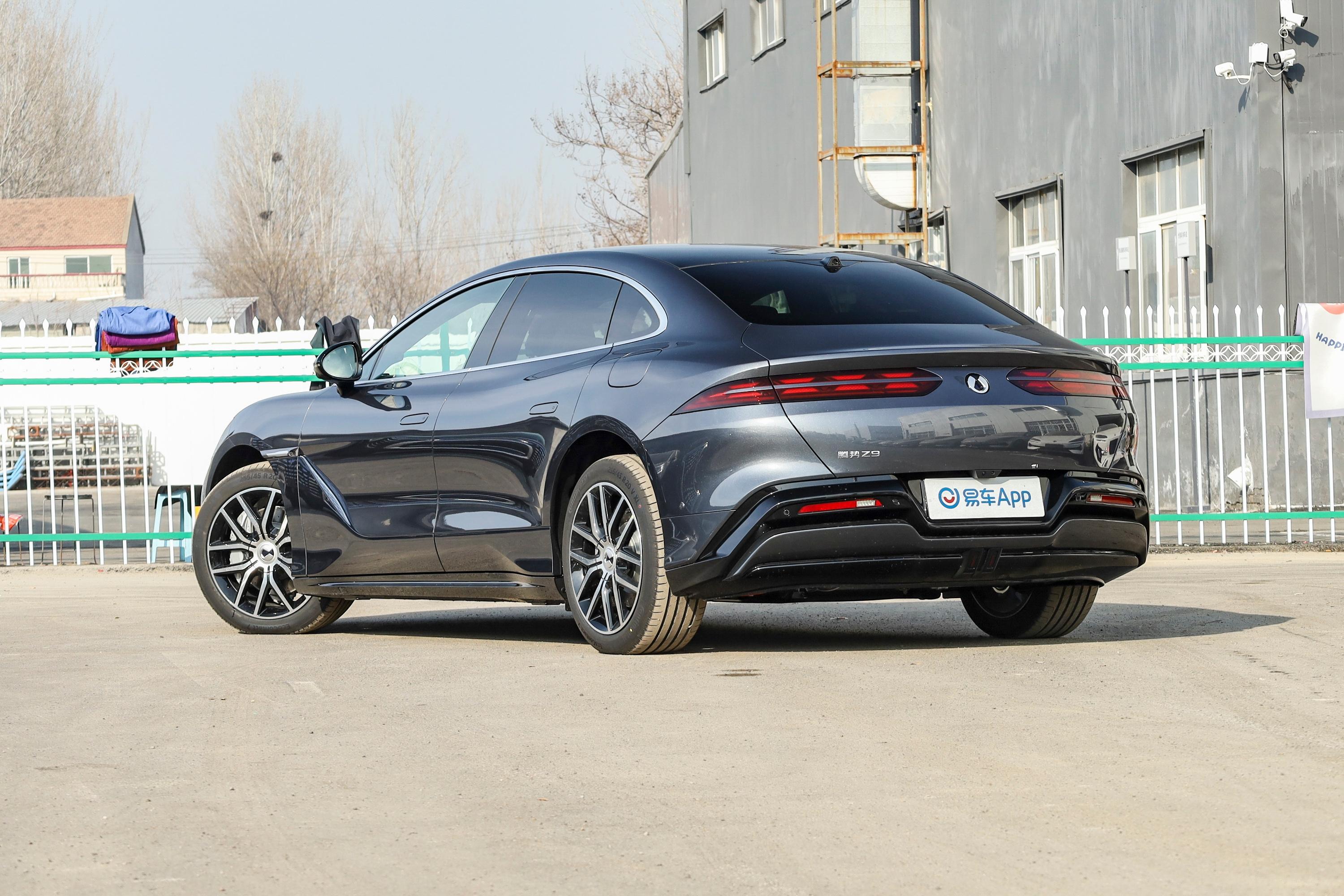 【腾势Z9DM 2.0T 201km 1100 Pro版侧后45度车头向左水平图片-汽车图片大全】-易车