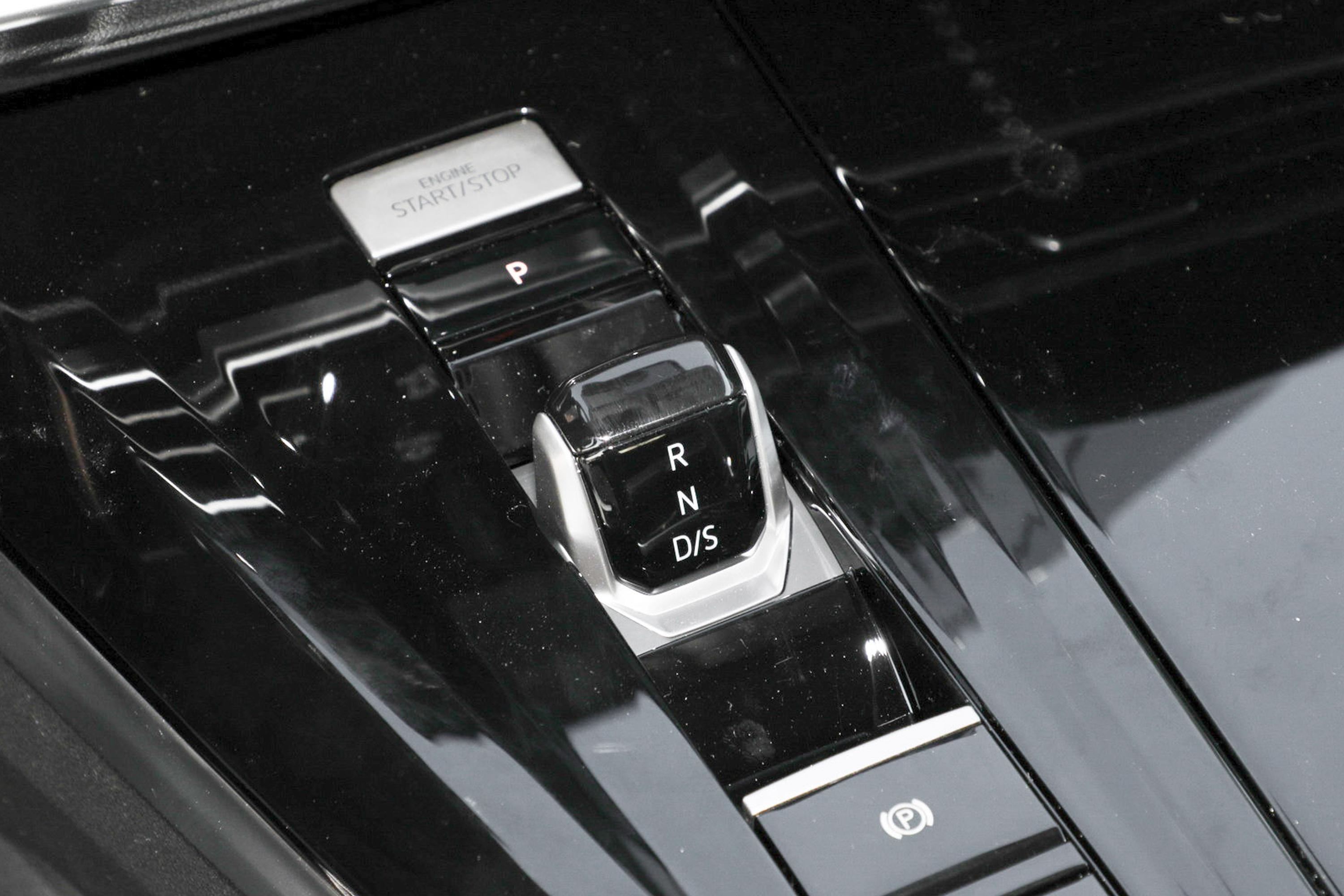 【揽境众享款 530TSI 四驱旗舰胜境版Pro 6座换挡装置图片-汽车图片大全】-易车