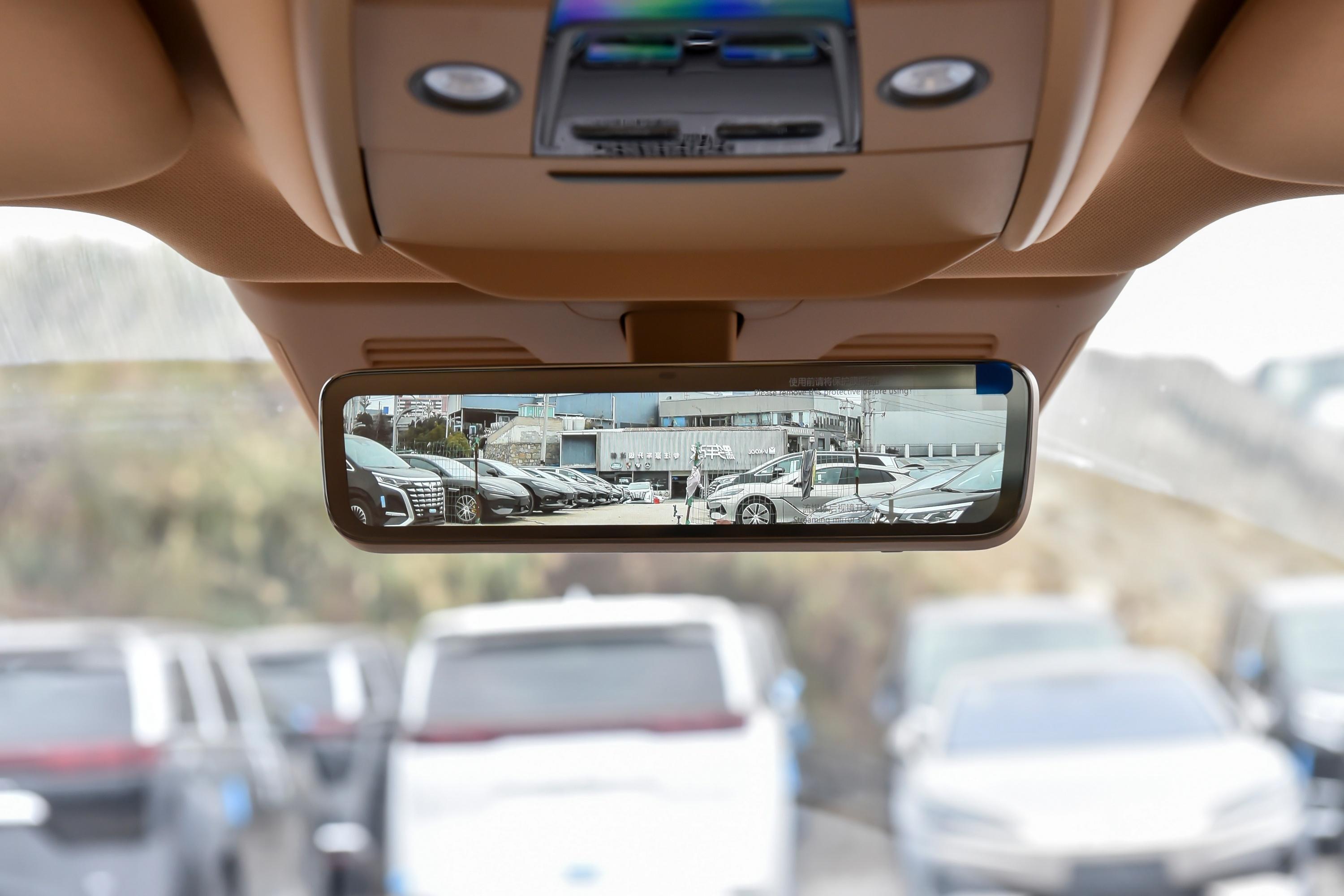 【腾势D9EV 智驾版 600km 四驱尊贵型 7座内后视镜图片-汽车图片大全】-易车