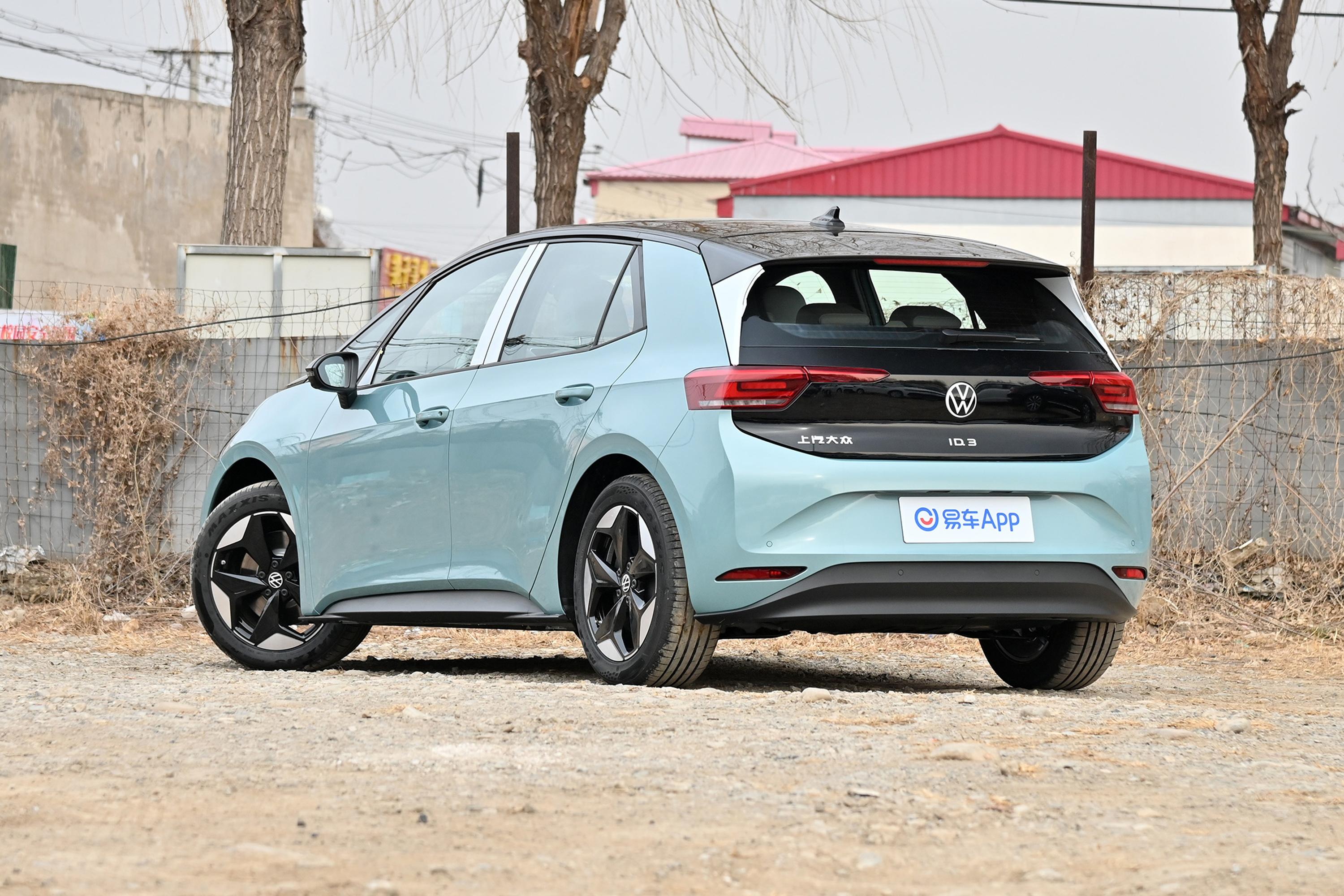 【大众ID.3聪明款 451km 出众版侧后45度车头向左水平图片-汽车图片大全】-易车