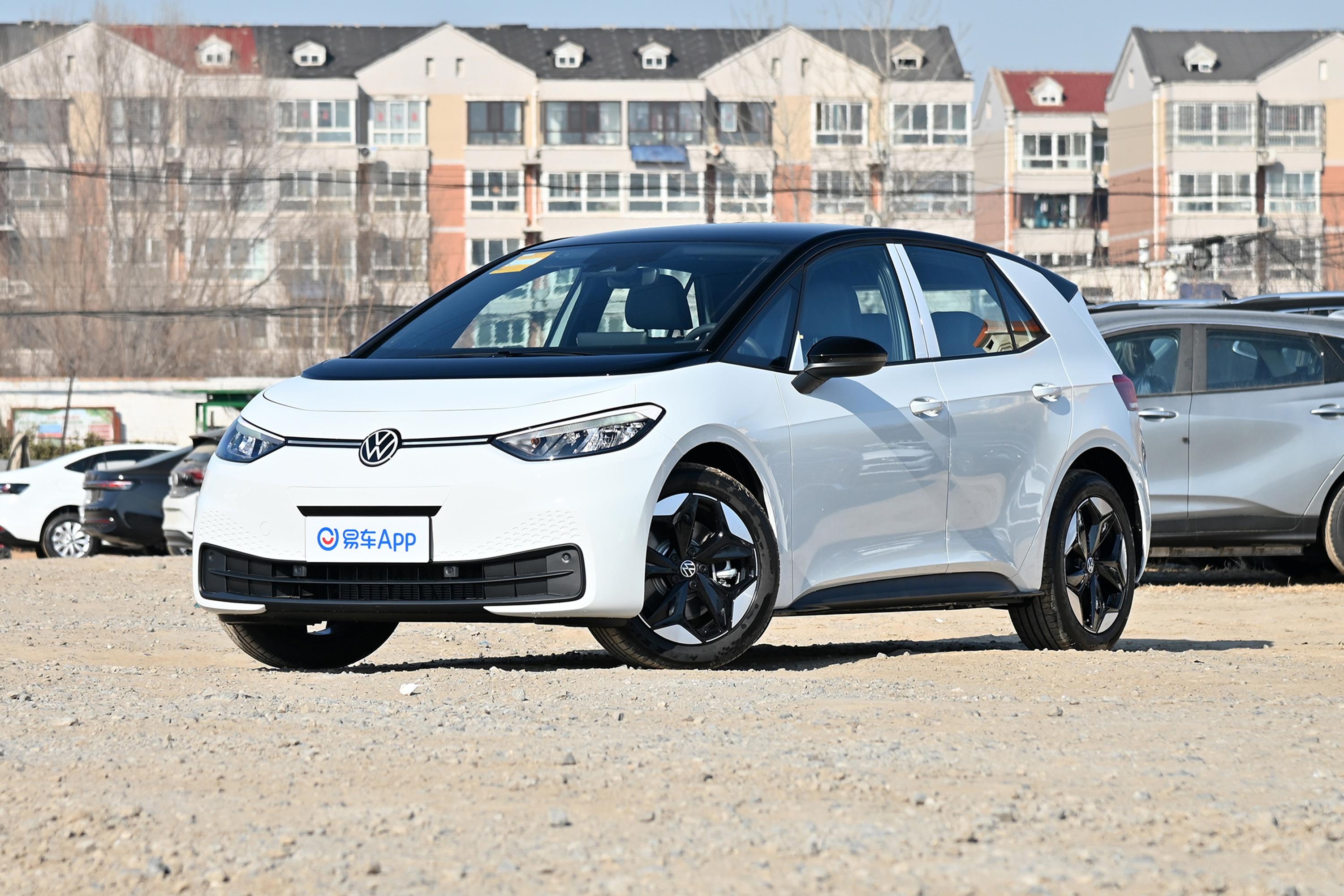 【大众ID.3聪明款 451km 纯净智享版侧前45度车头向左水平图片-汽车图片大全】-易车