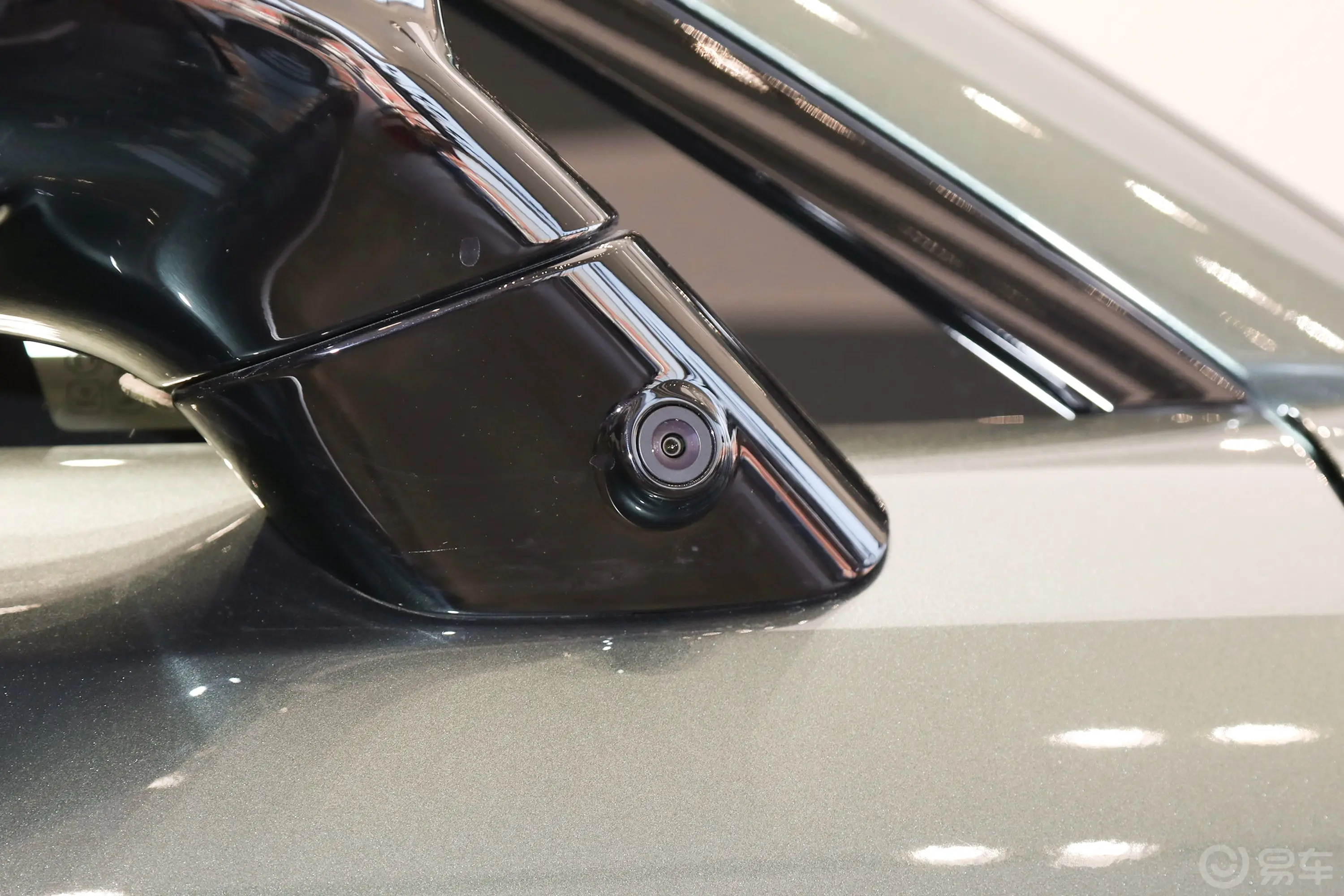 【腾势N92.0T 202km 尊荣型外观细节图片-汽车图片大全】-易车