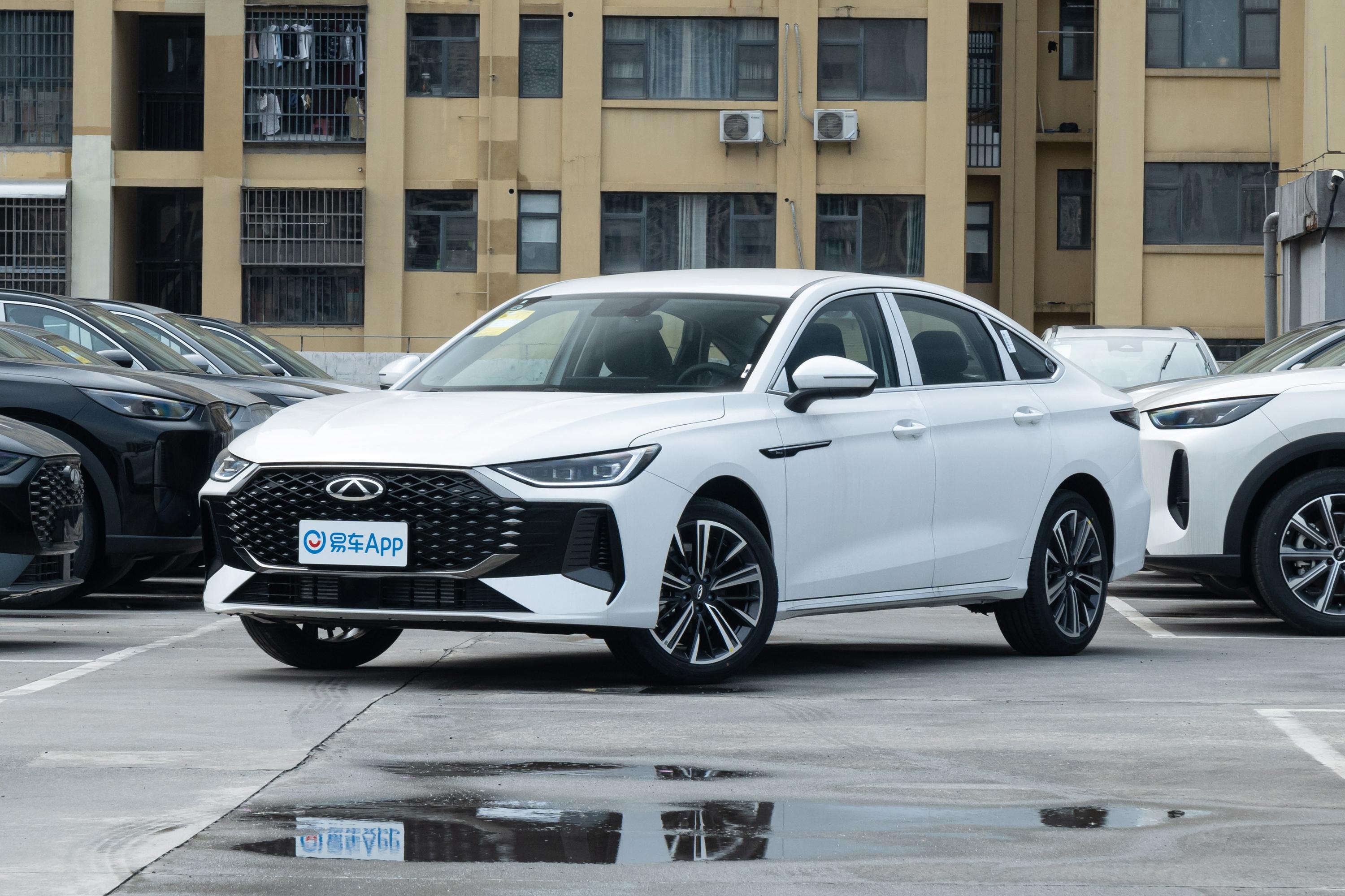 【艾瑞泽8 PRO1.6T 标准型侧前45度车头向左水平图片-汽车图片大全】-易车