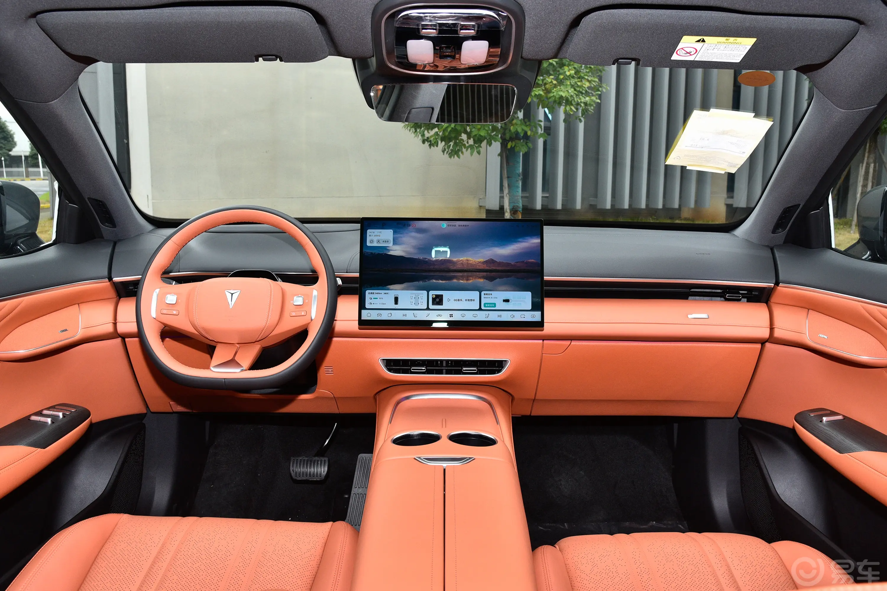 【深蓝S07增程版 285km 285Max深蓝智驾AD PRO版内饰全景正拍图片-汽车图片大全】-易车