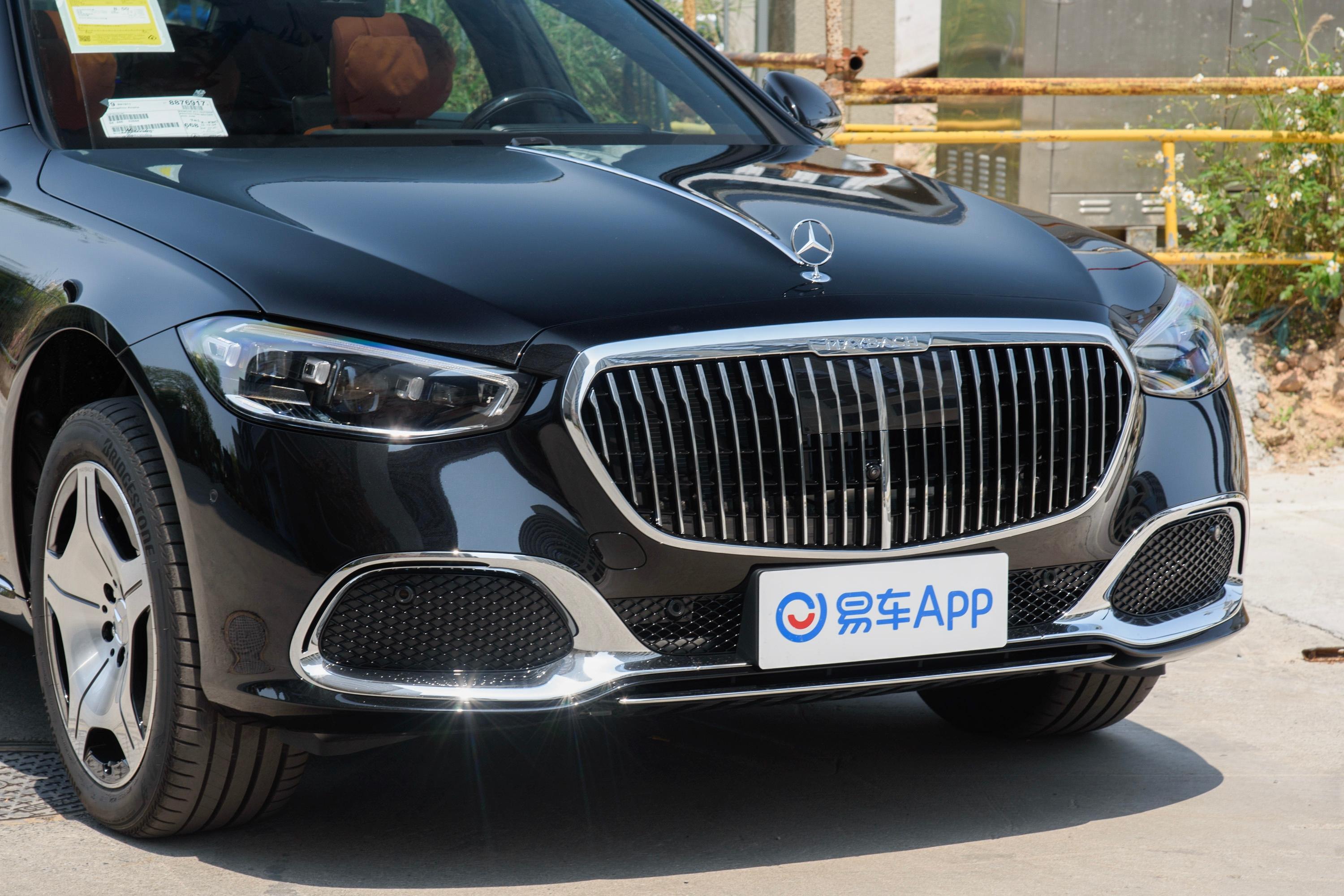 【迈巴赫S级改款 S 480 4MATIC前格栅侧俯拍图片-汽车图片大全】-易车
