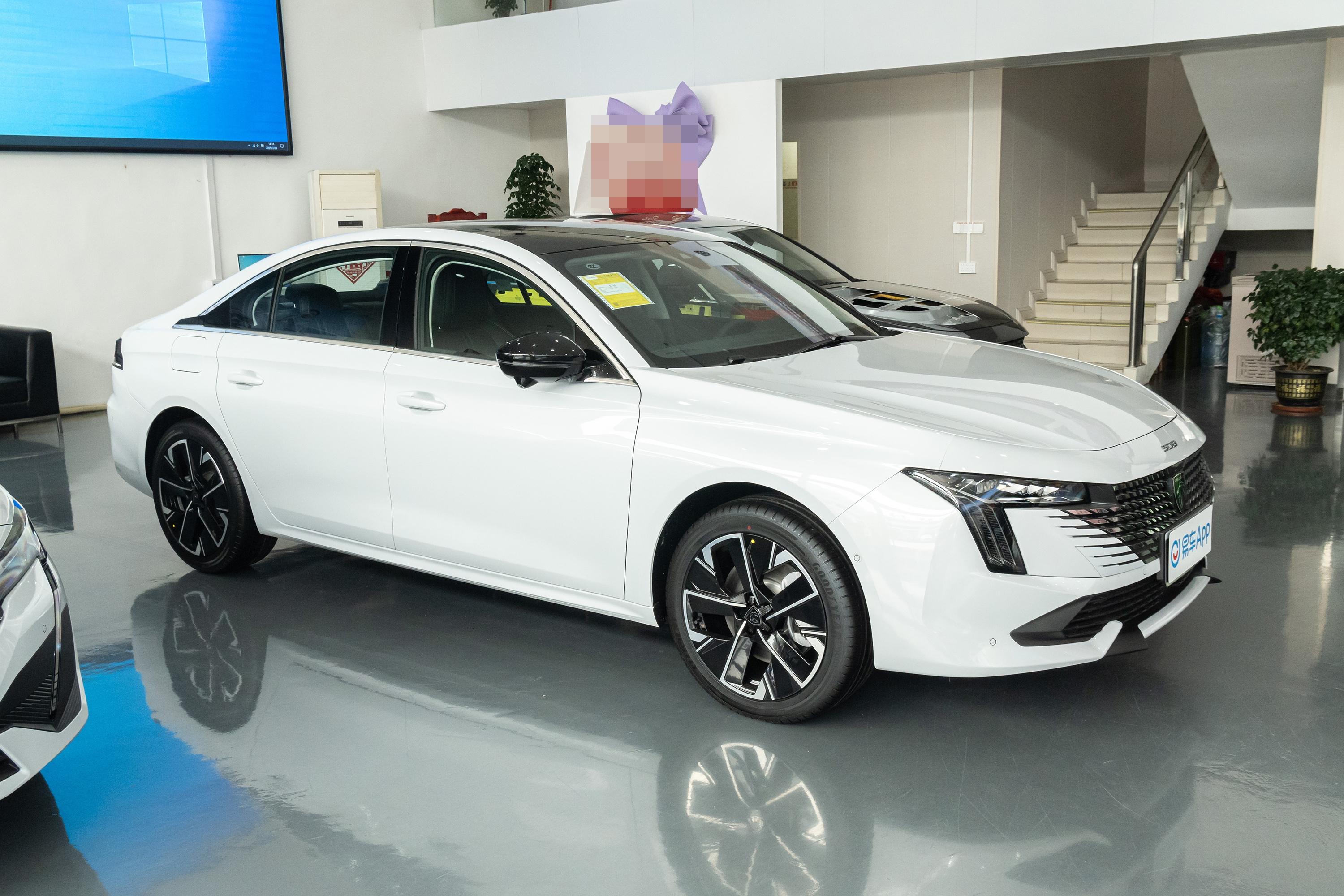 【标致508L400THP 驭动旗舰版正侧车头向右水平图片-汽车图片大全】-易车