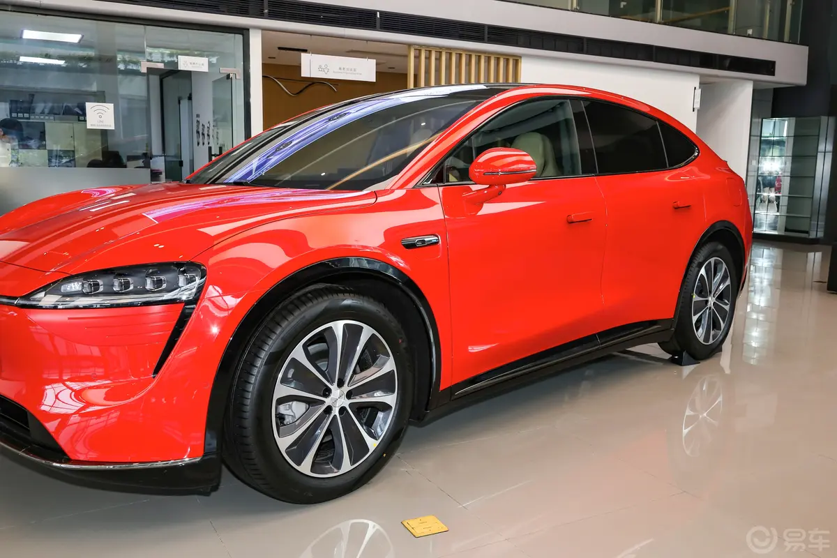 【智界R7增程版 251km 后驱Pro外观细节图片-汽车图片大全】-易车